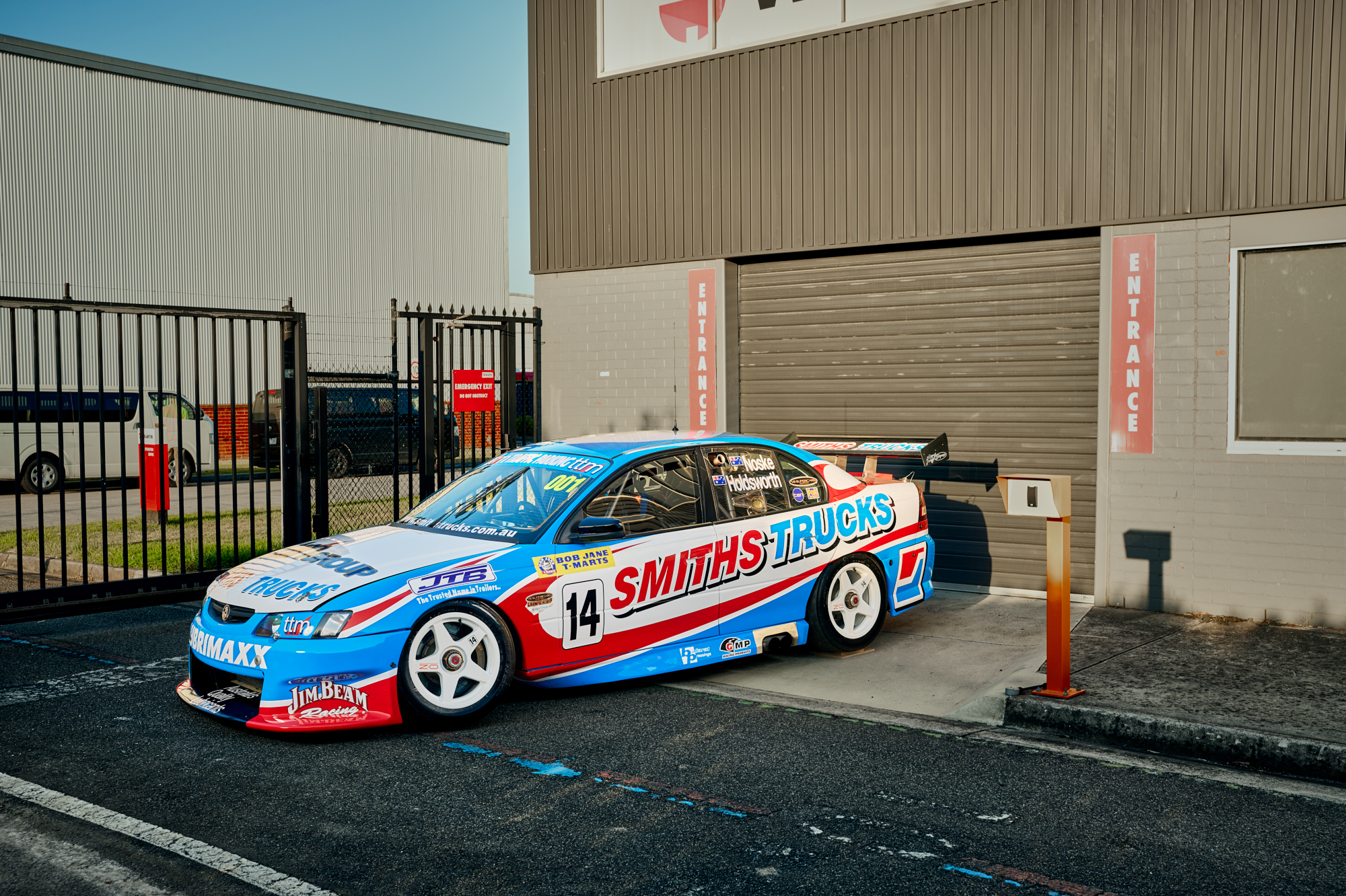 2004 Holden VY Commodore V8 Supercar for sale by auction in Dandenong ...