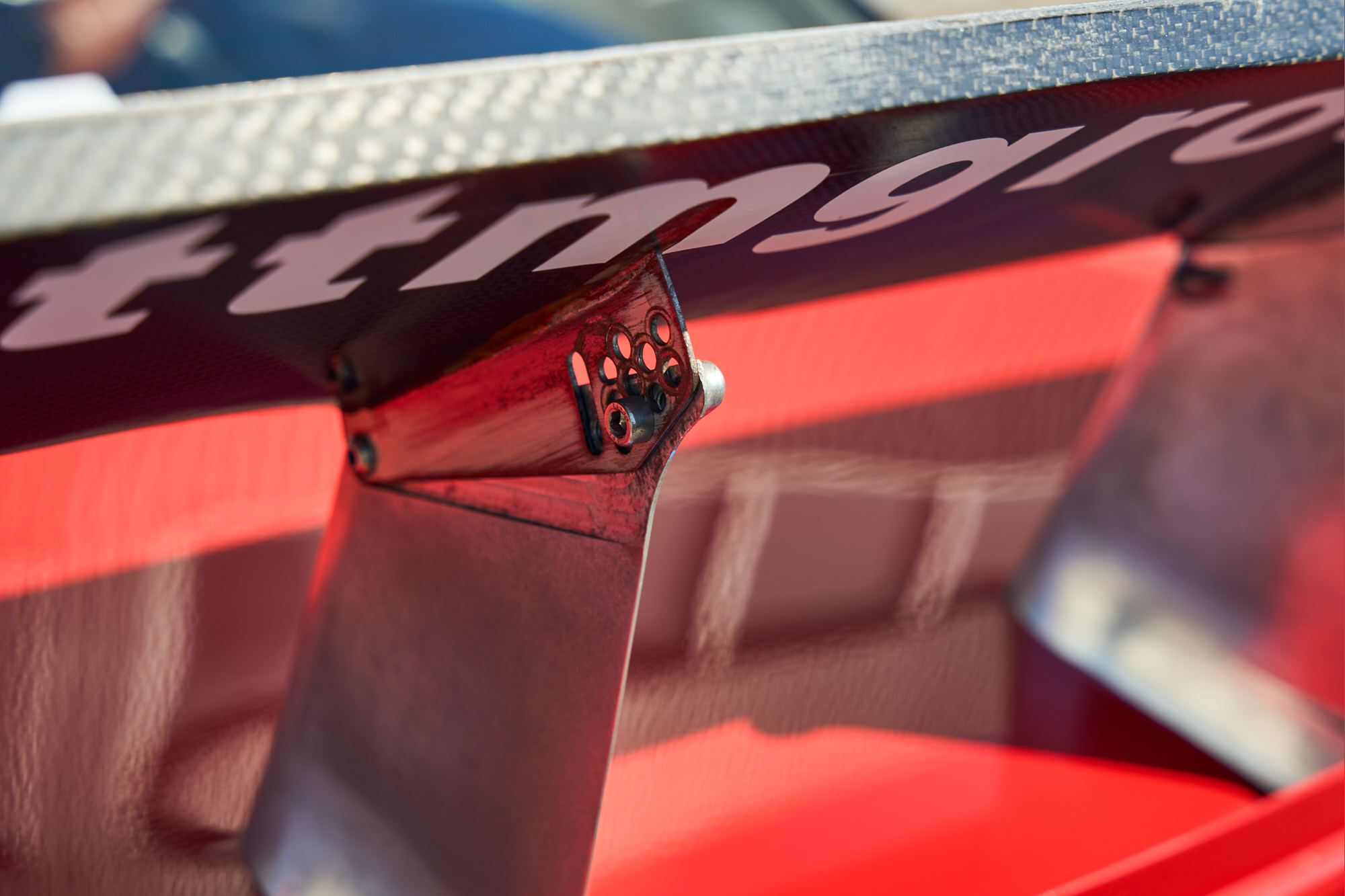 2004 Holden VY Commodore V8 Supercar for sale by auction in Dandenong ...