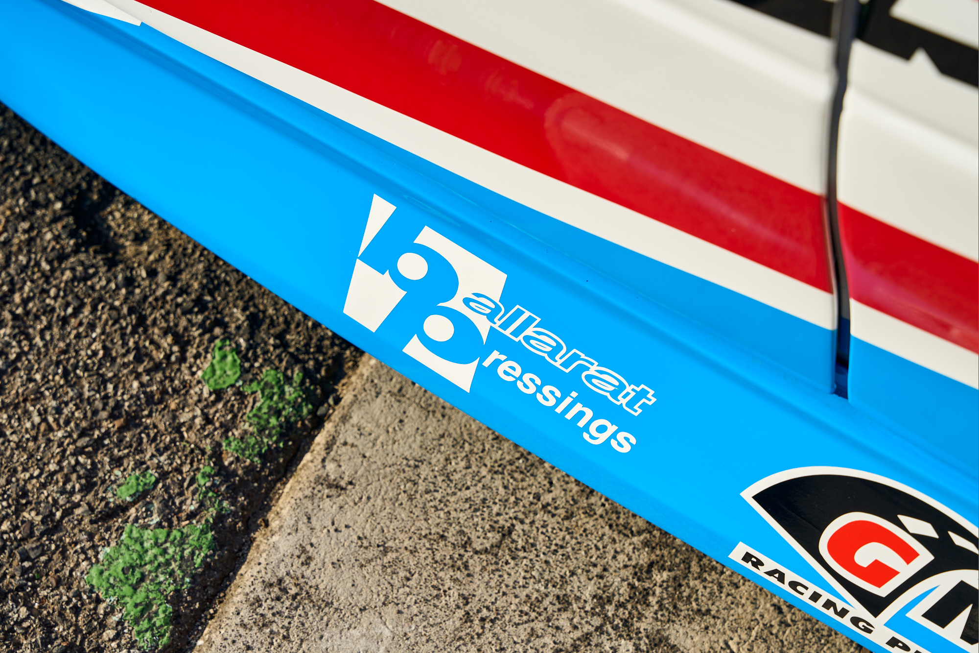 2004 Holden VY Commodore V8 Supercar for sale by auction in Dandenong ...