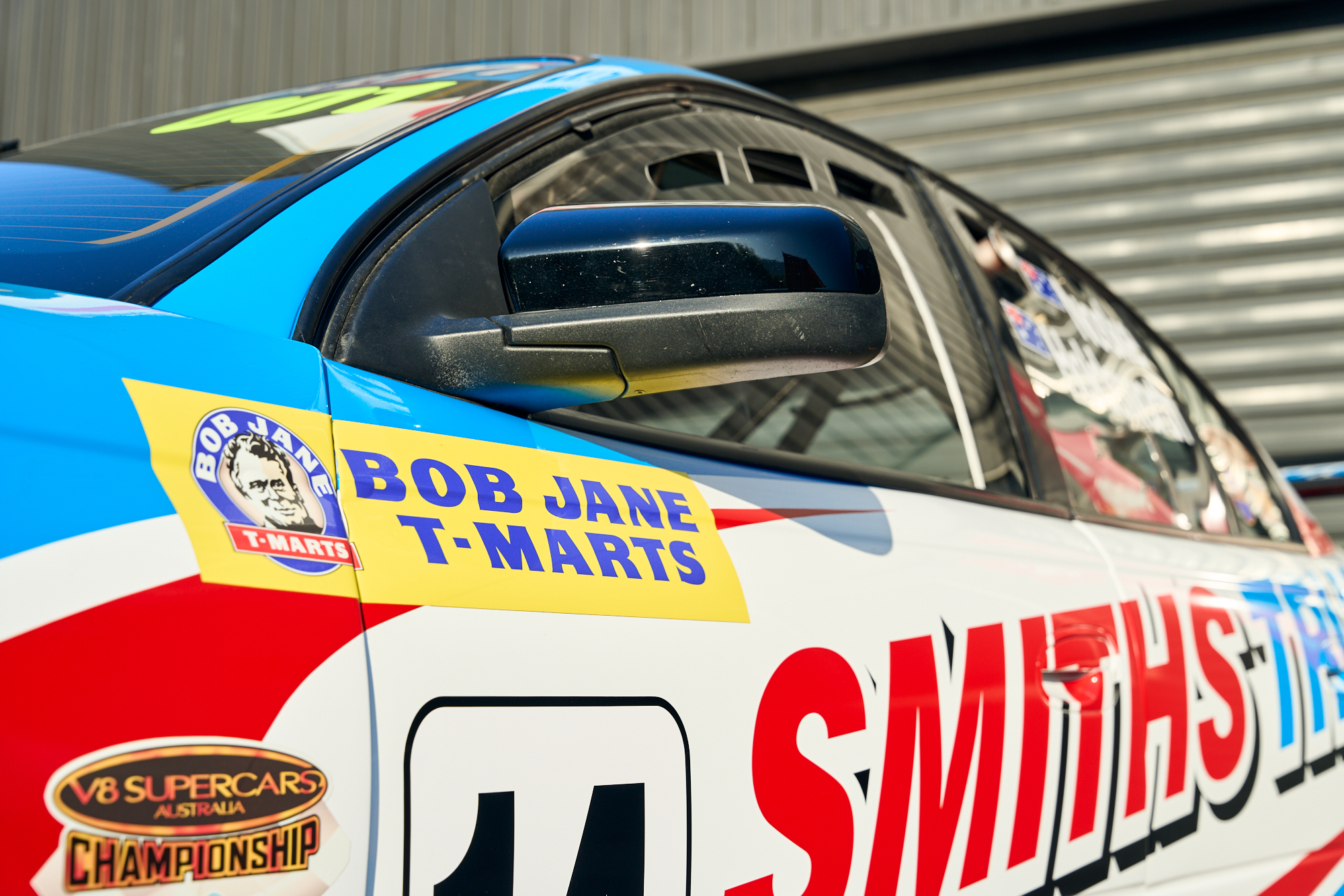 2004 Holden VY Commodore V8 Supercar for sale by auction in Dandenong ...