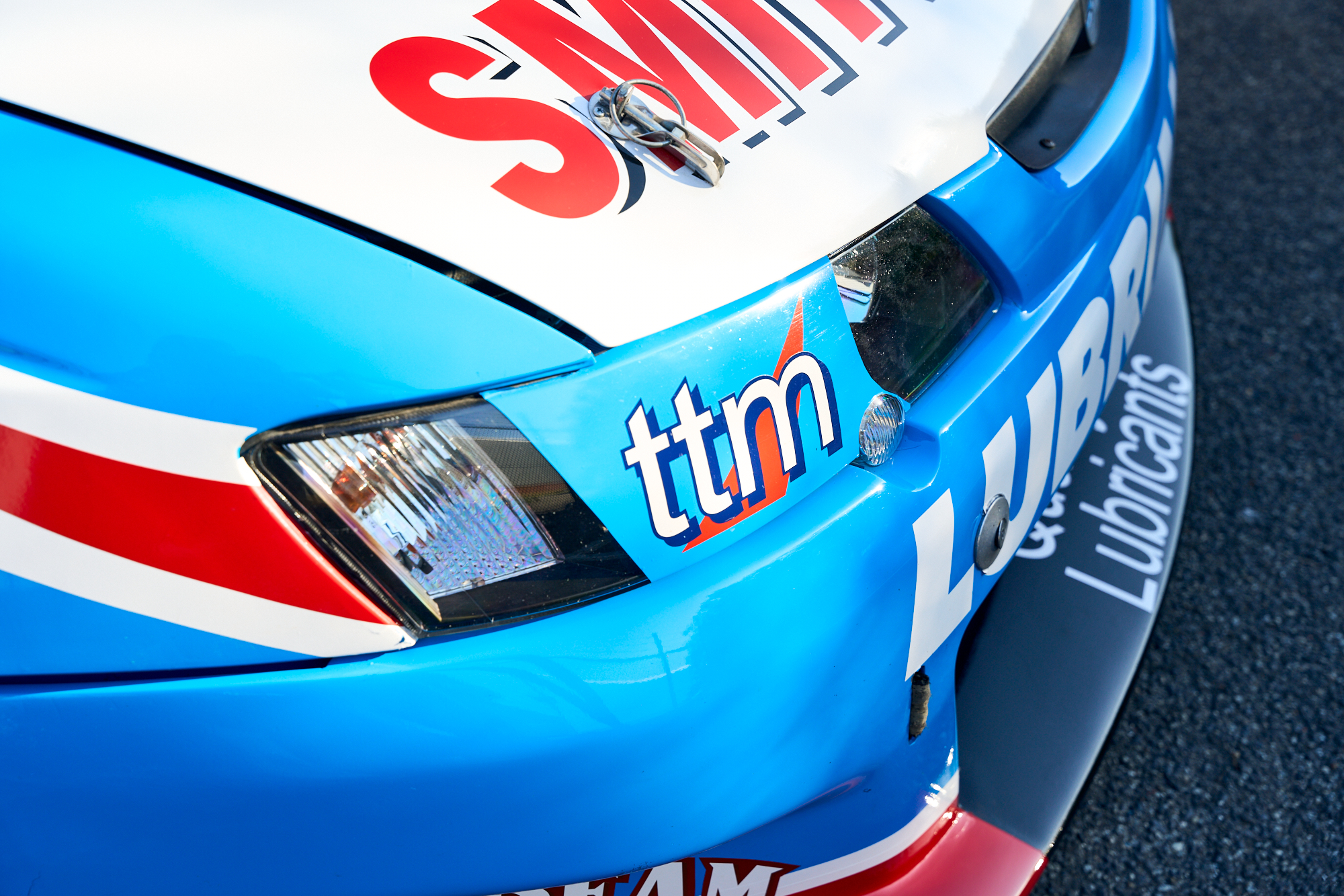 2004 Holden VY Commodore V8 Supercar for sale by auction in Dandenong ...