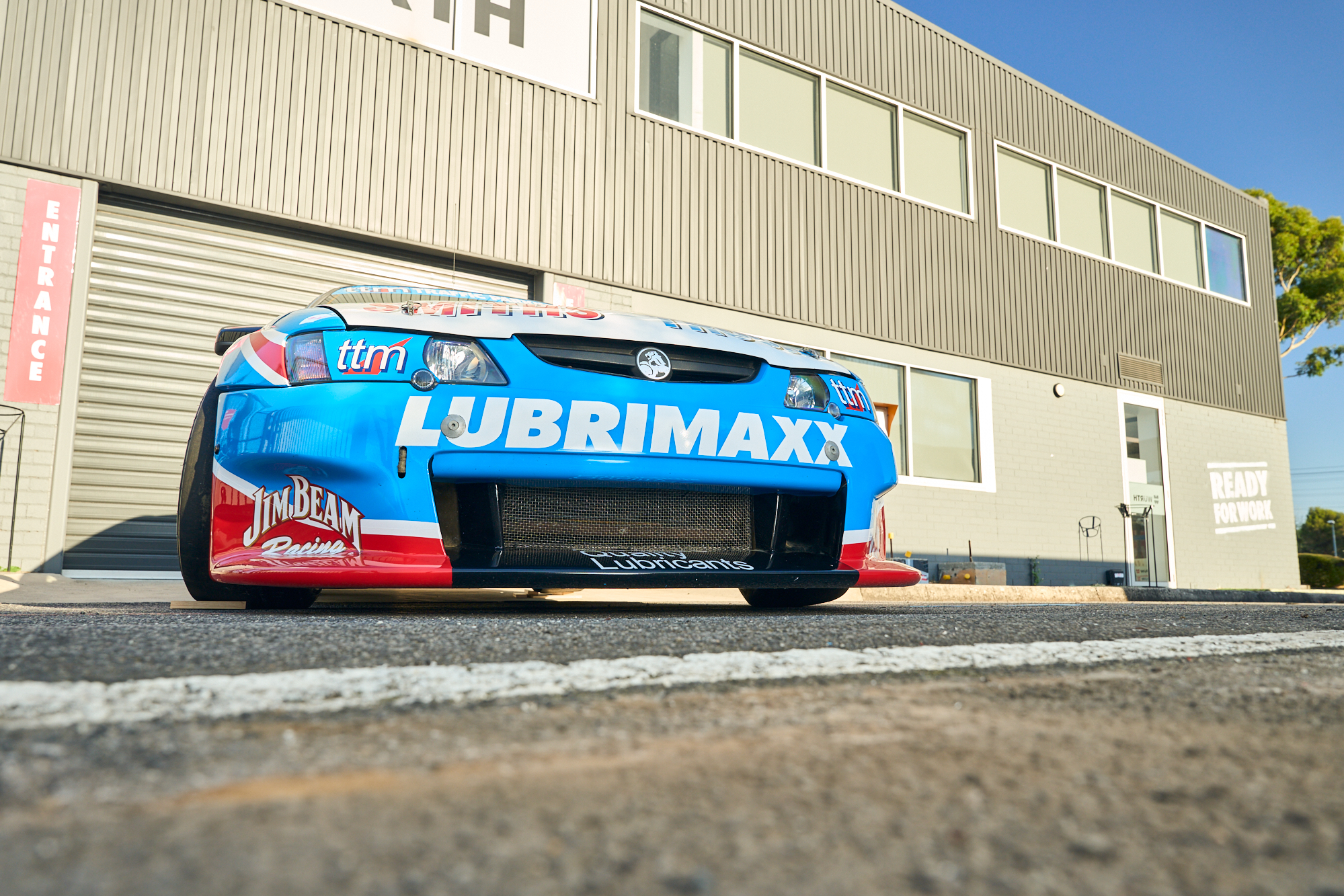 2004 Holden VY Commodore V8 Supercar for sale by auction in Dandenong ...