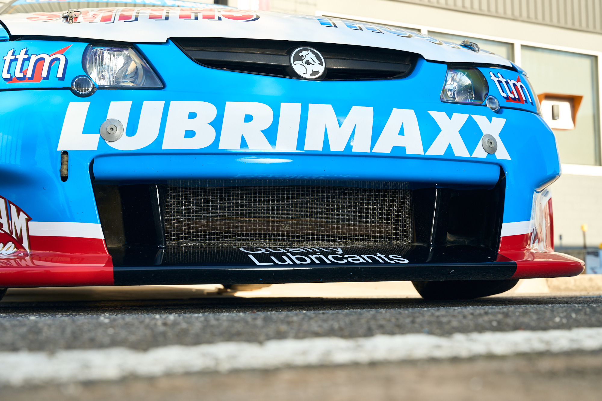 2004 Holden VY Commodore V8 Supercar for sale by auction in Dandenong ...