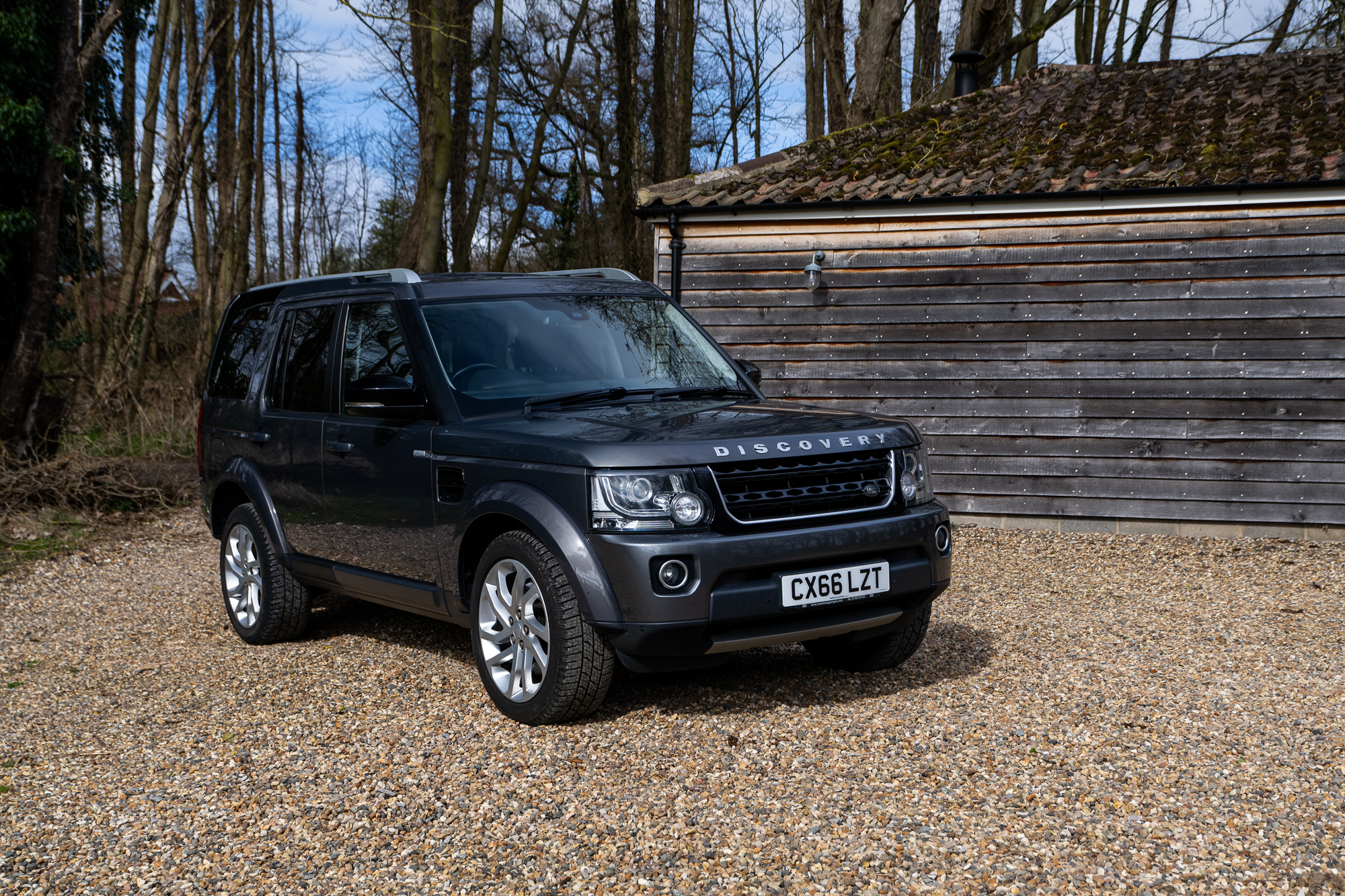 2016 Land Rover Discovery 4 Landmark Edition for sale by auction in ...