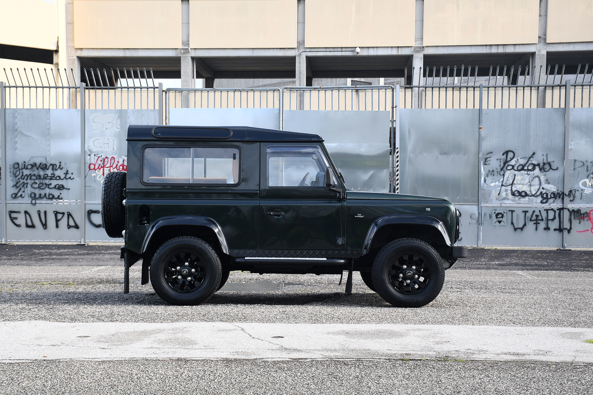 1996 Land Rover Defender 90 for sale by auction in Padova, Italy