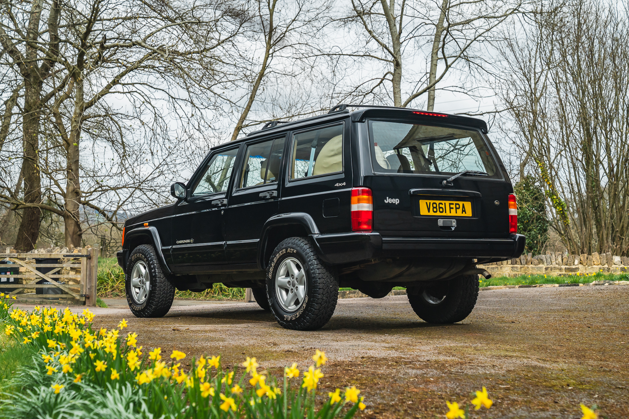1999 Jeep Cherokee - Orvis Edition for sale by auction in Gloucester ...