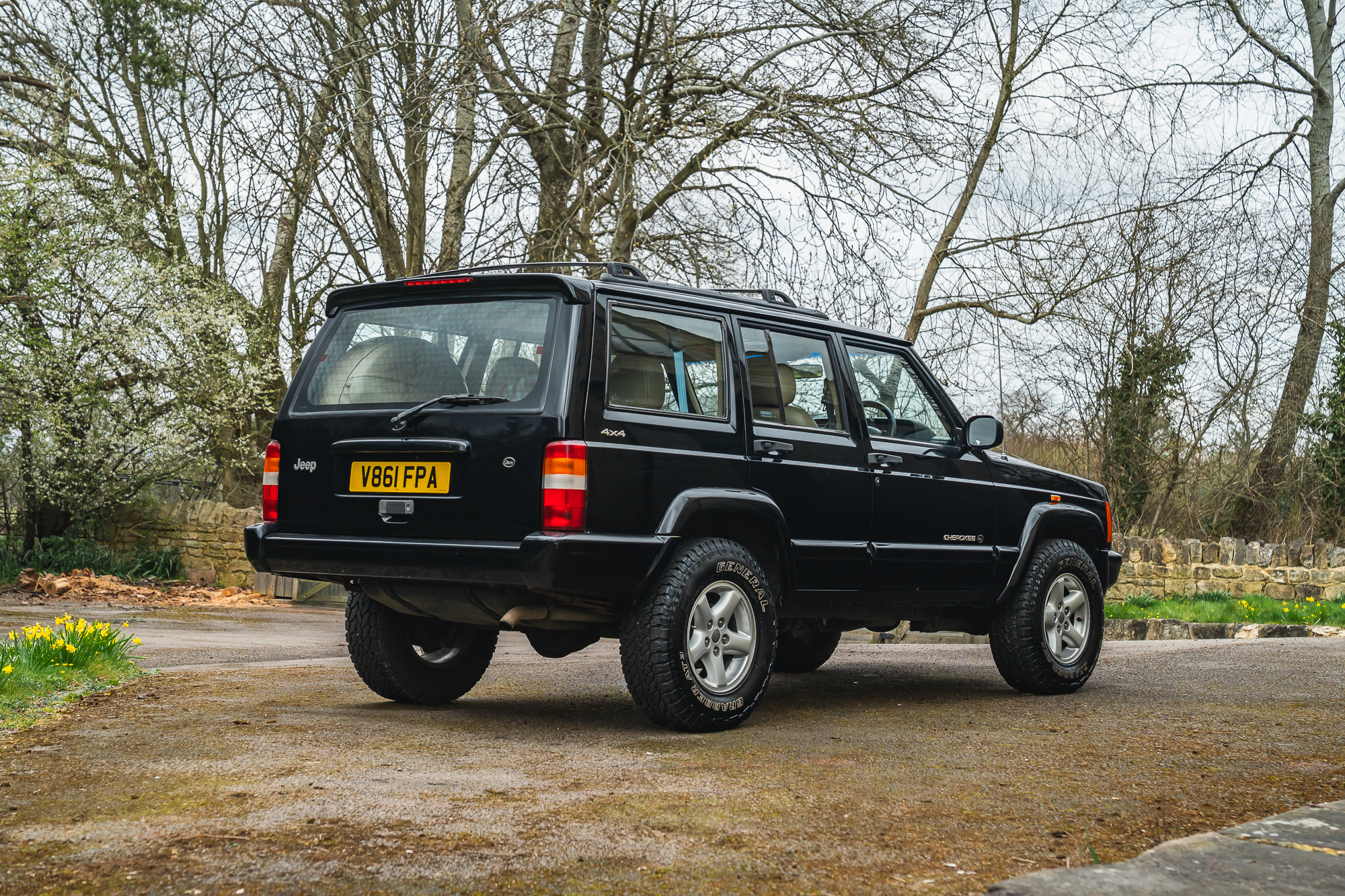 1999 Jeep Cherokee - Orvis Edition for sale by auction in Gloucester ...
