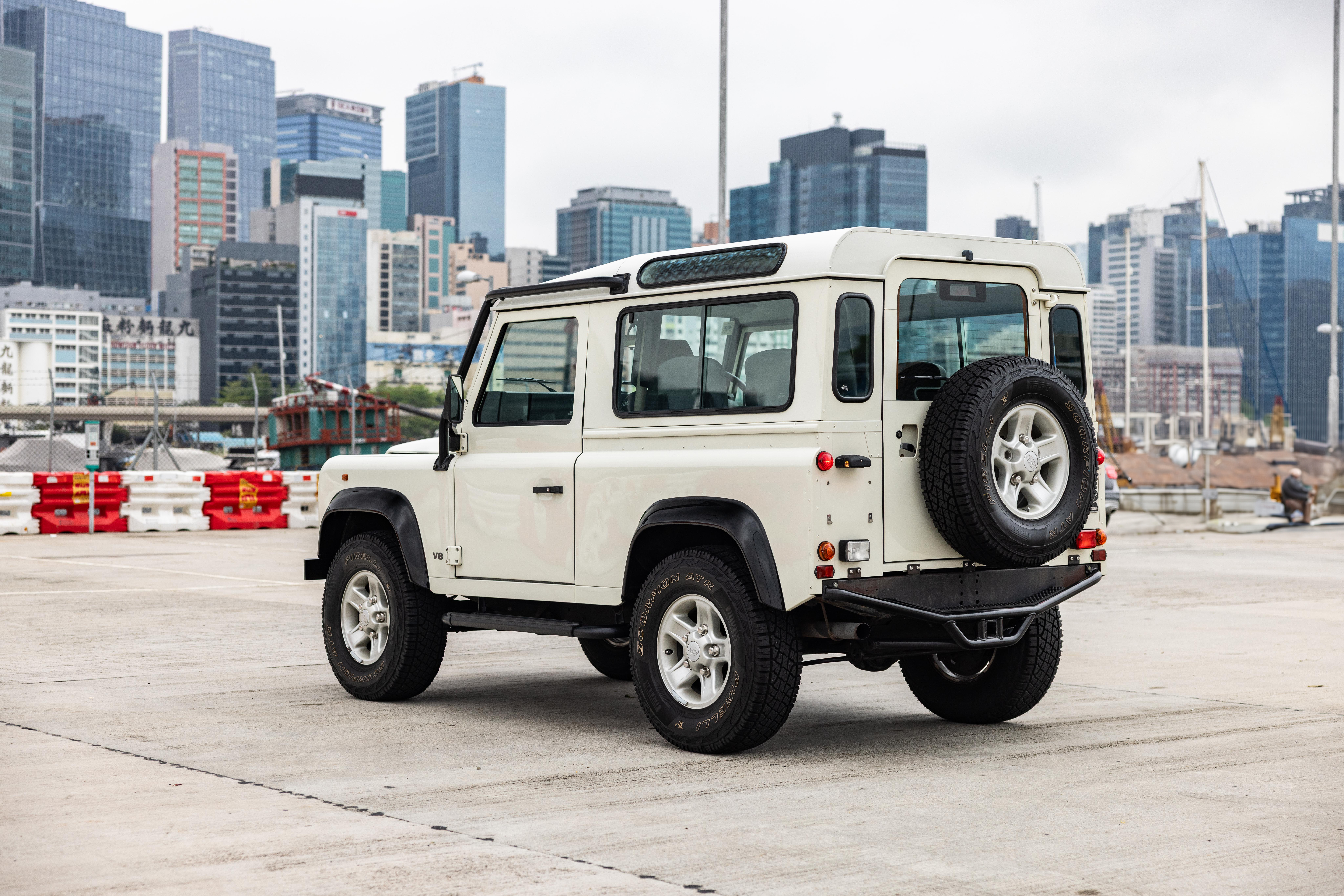 1999 Land Rover Defender 90 50th Anniversary V8 for sale by auction in ...