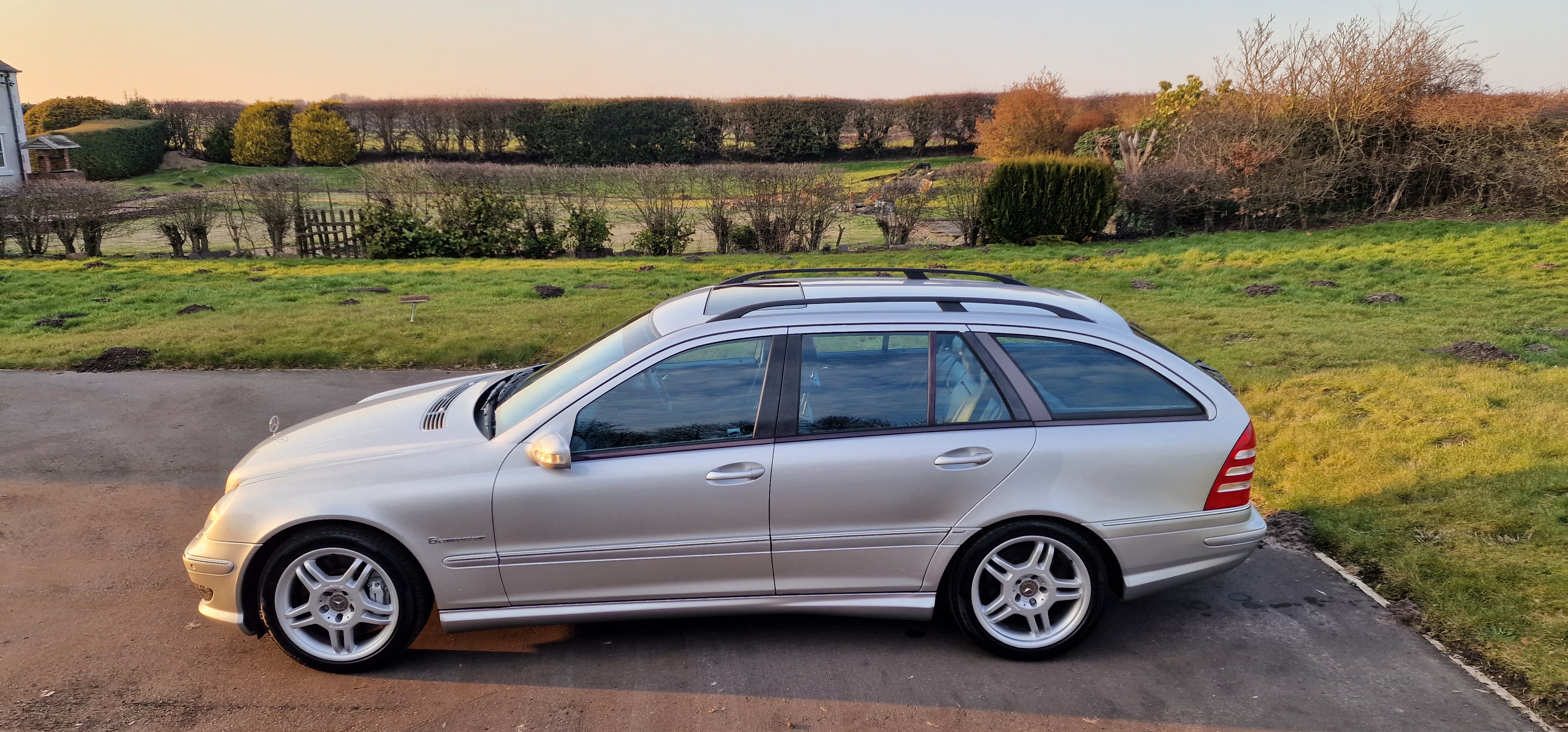 2001 Mercedes-benz (W203) C32 AMG Estate for sale by auction in ...