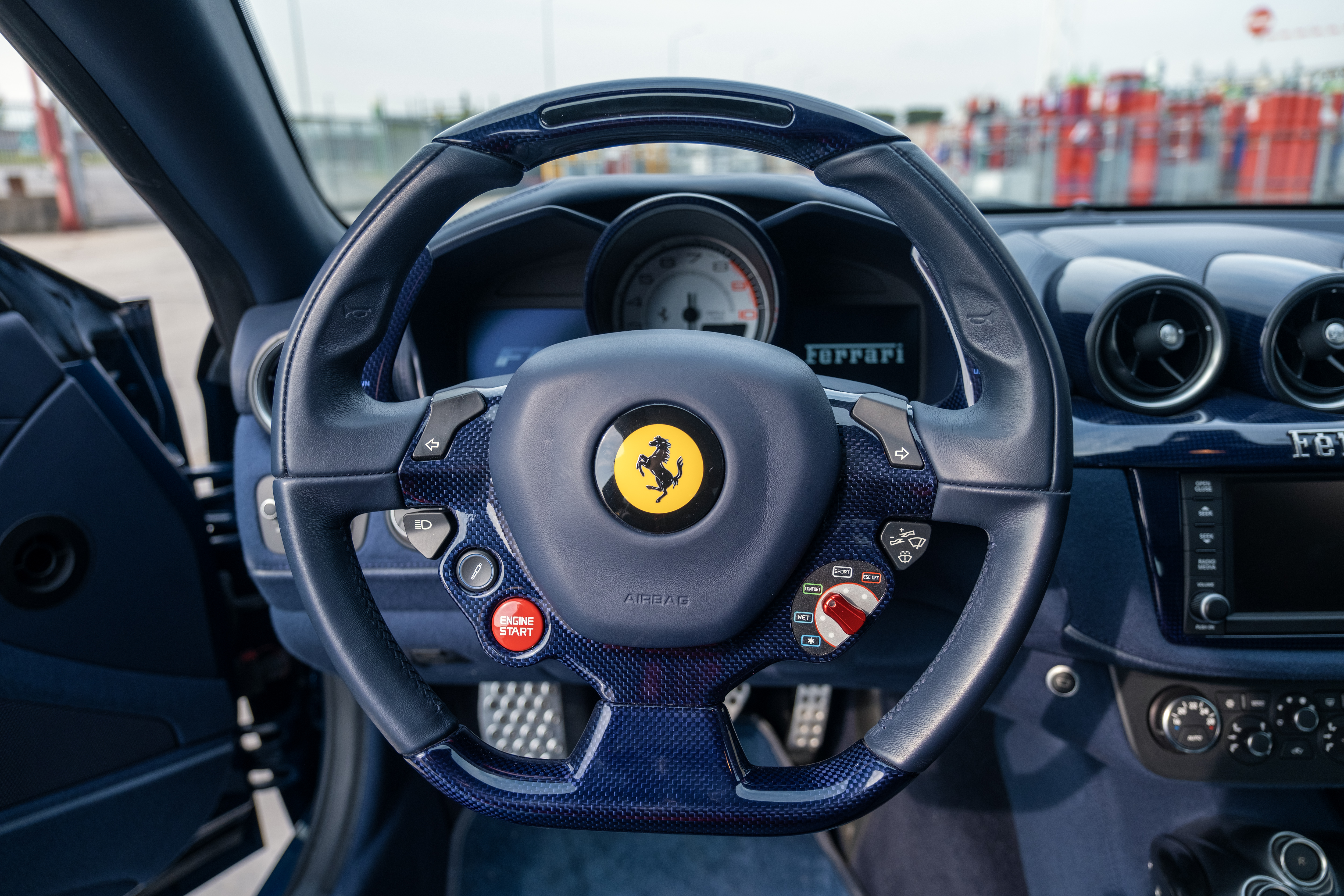 Ferrari Ff Personalizado