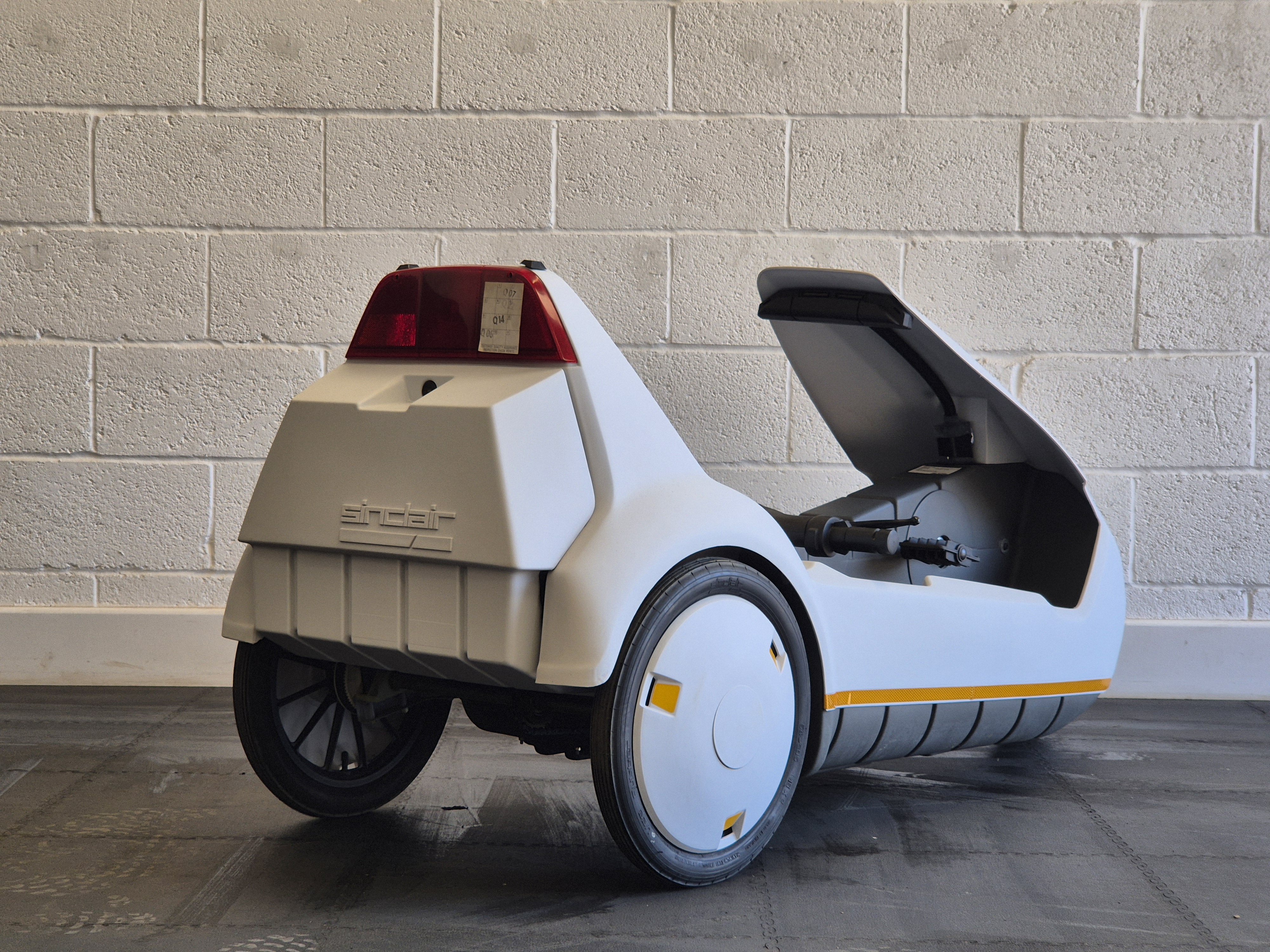 1985 Sinclair C5 for sale by auction in Haslemere, Surrey, United Kingdom