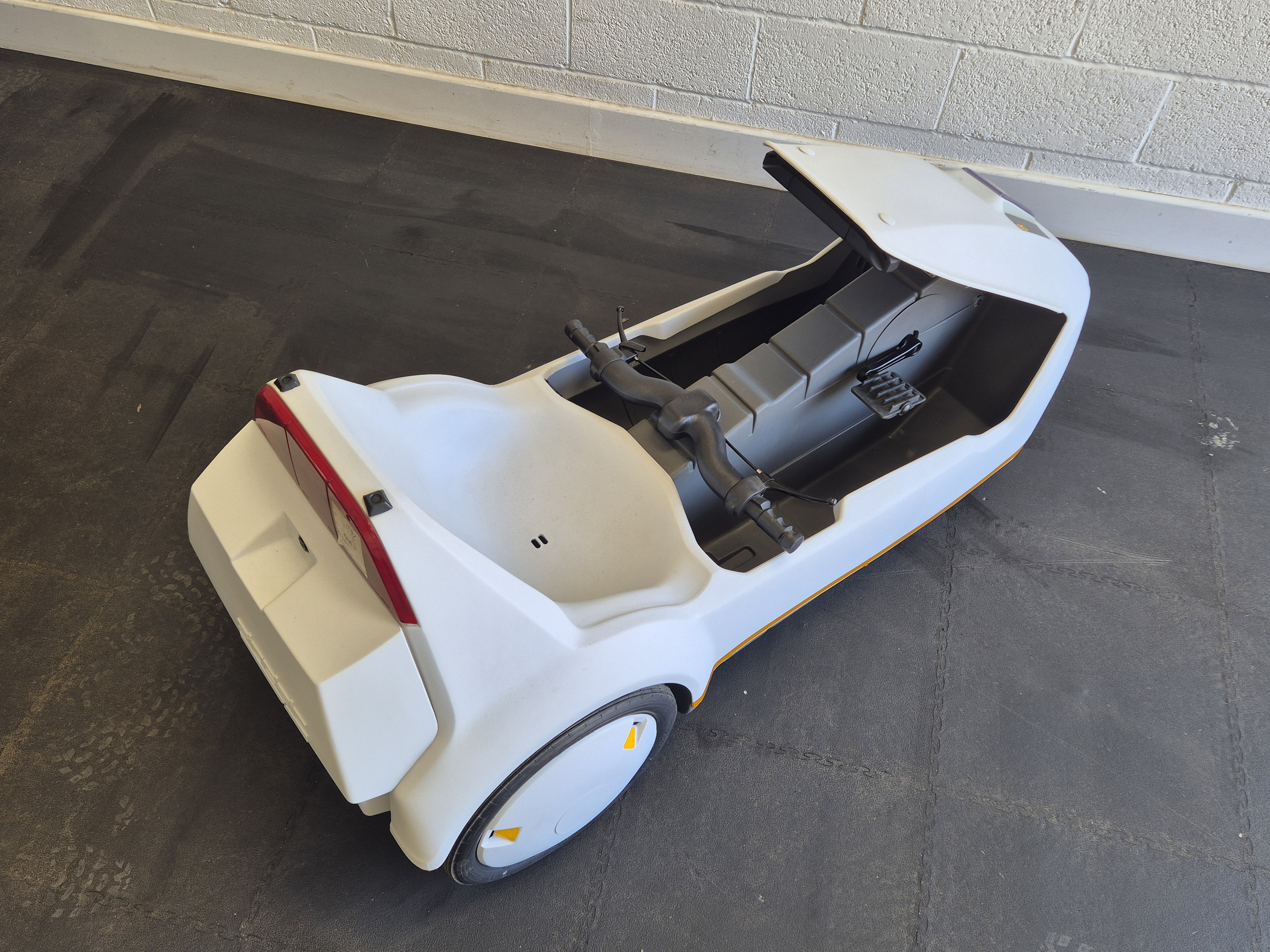 1985 Sinclair C5 for sale by auction in Haslemere, Surrey, United Kingdom