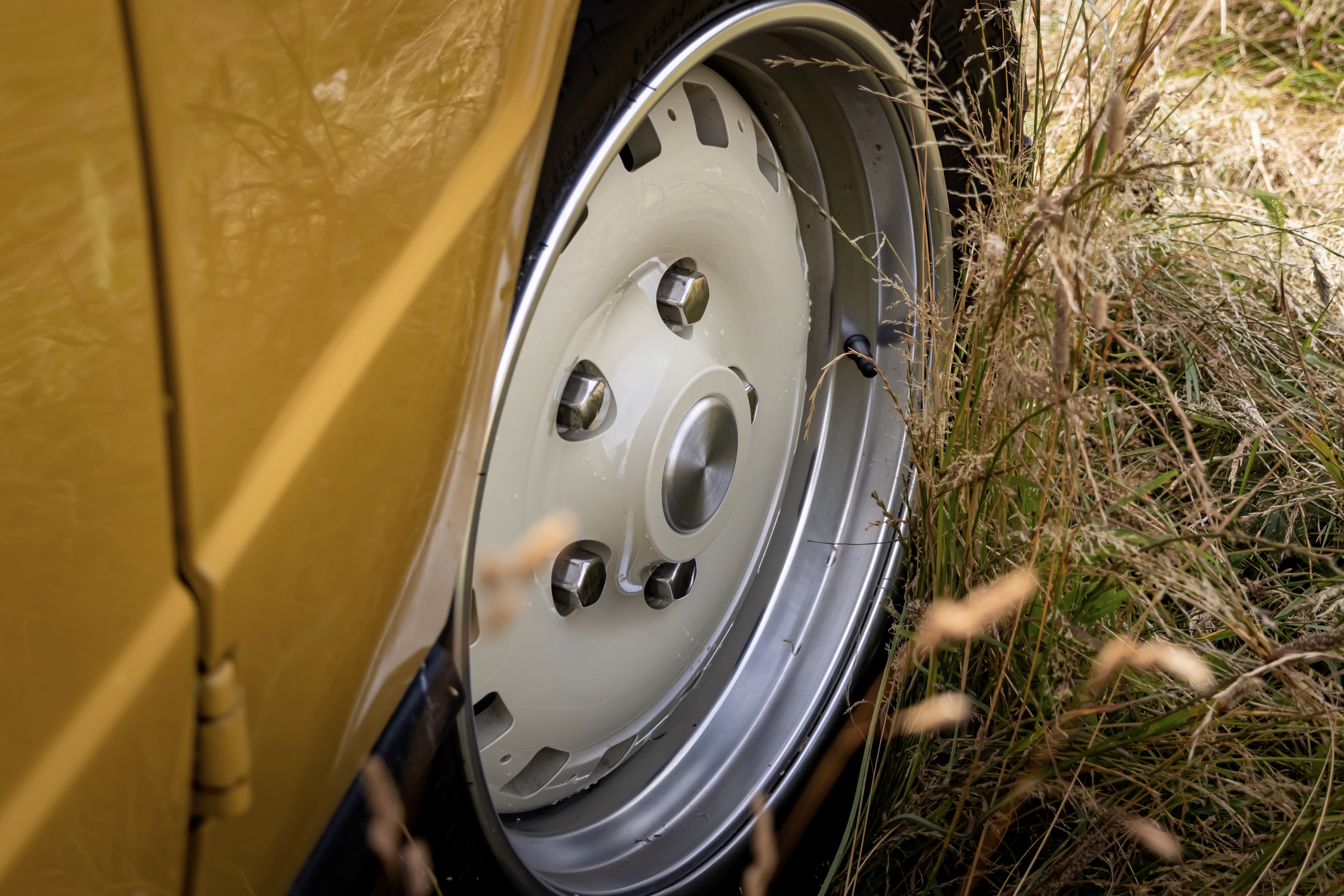 1980 Range Rover Classic 2 Door 'Outlander' for sale by auction in ...