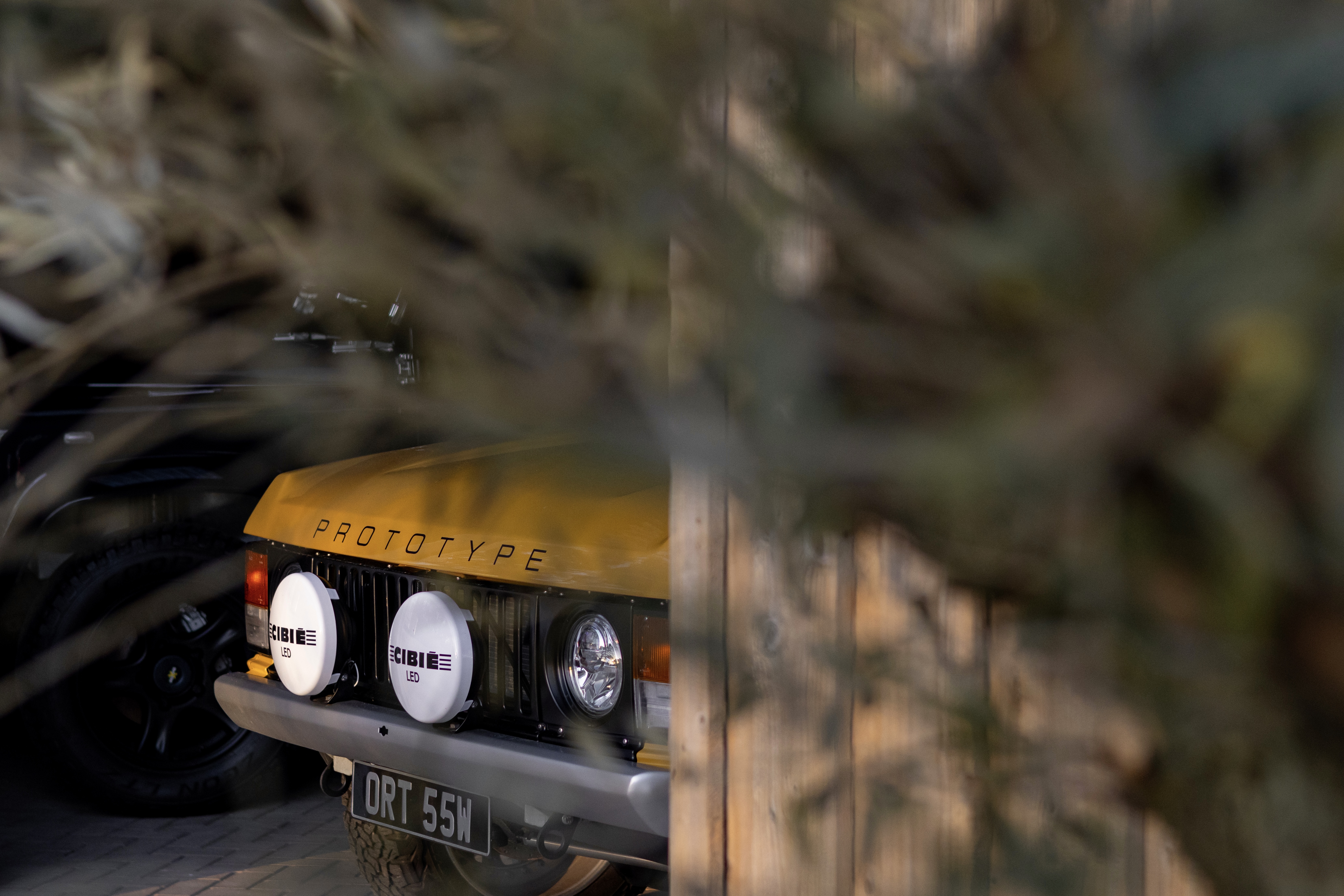 1980 Range Rover Classic 2 Door 'Outlander' for sale by auction in ...