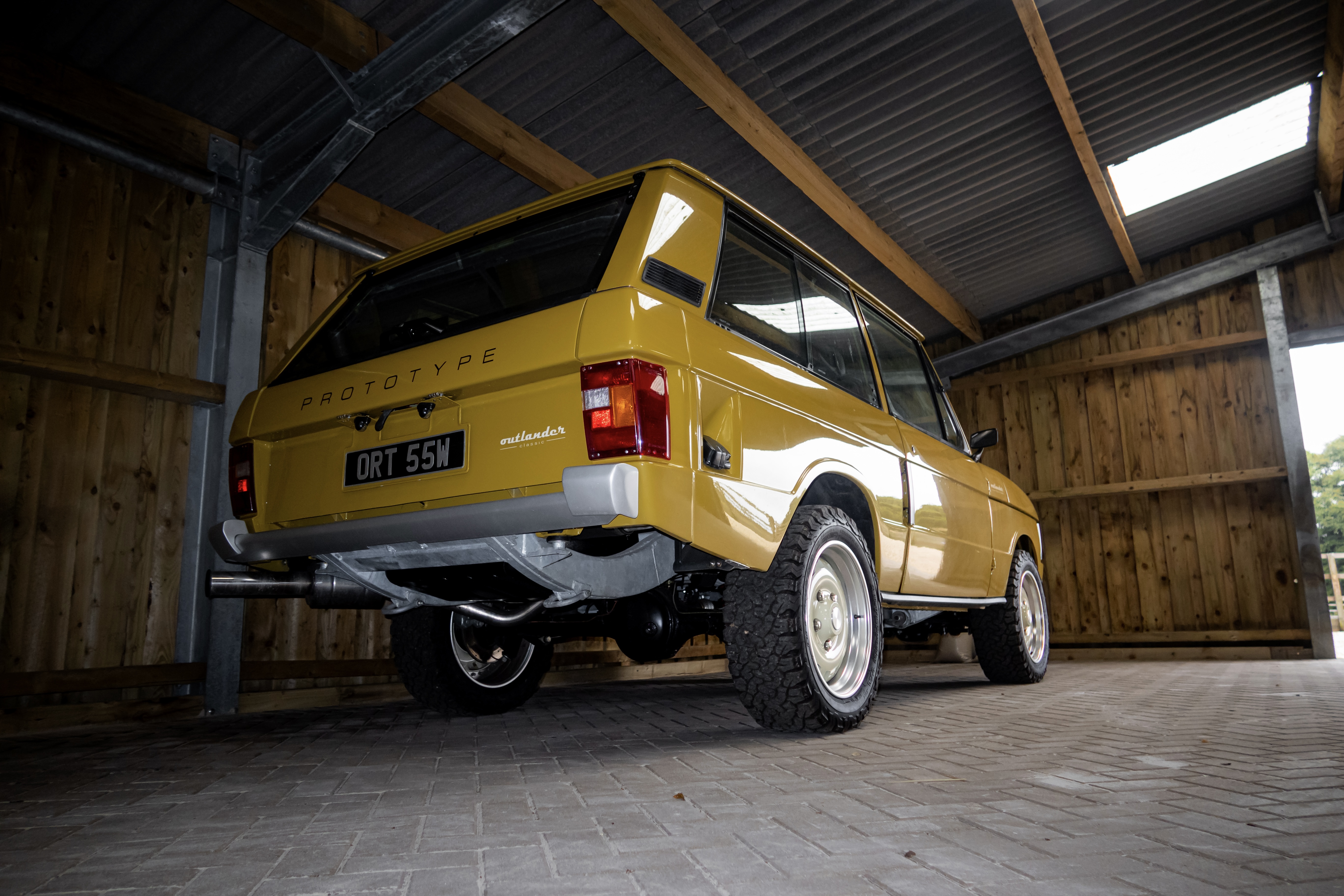 1980 Range Rover Classic 2 Door 'Outlander' for sale by auction in ...