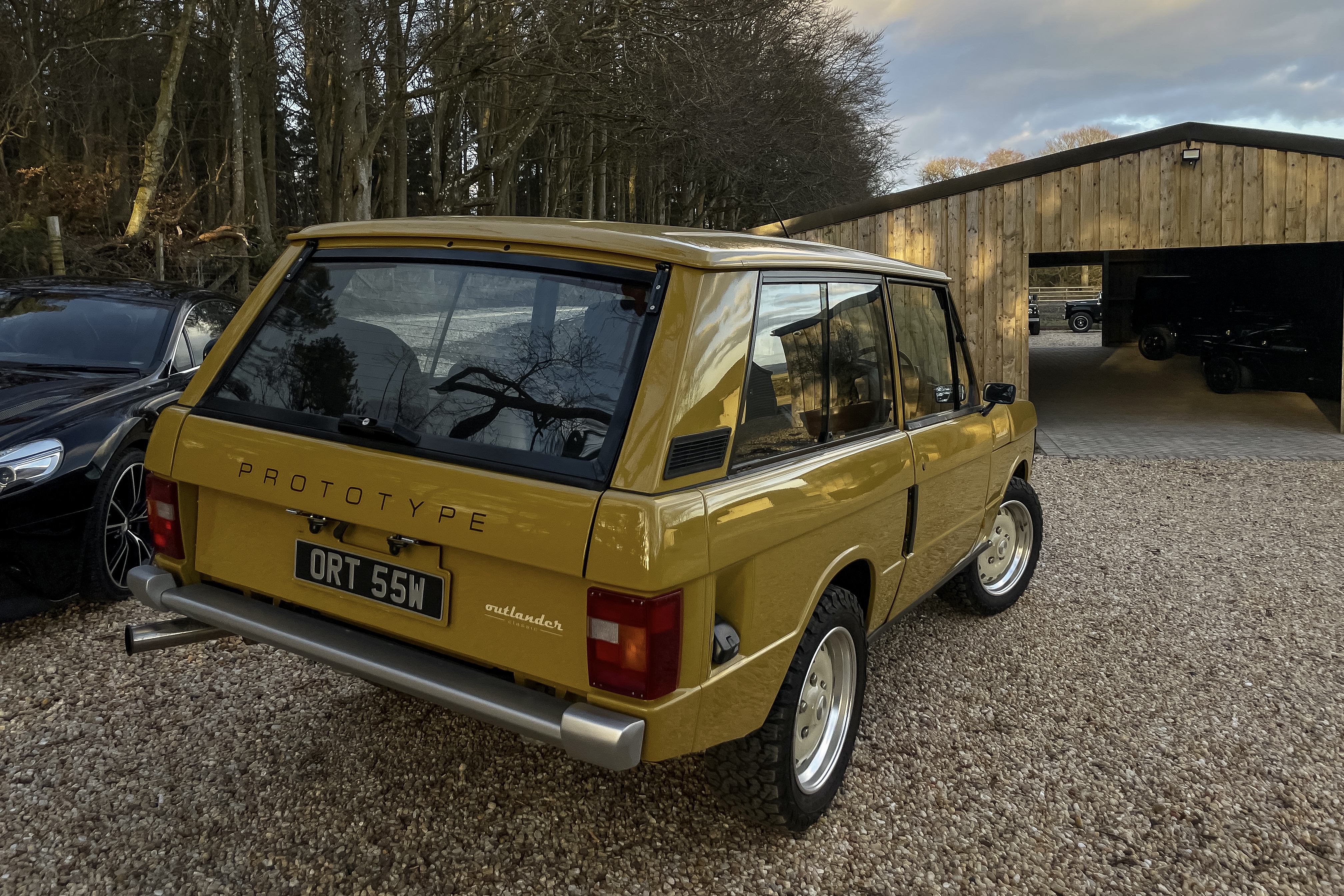 1980 Range Rover Classic 2 Door 'Outlander' for sale by auction in ...