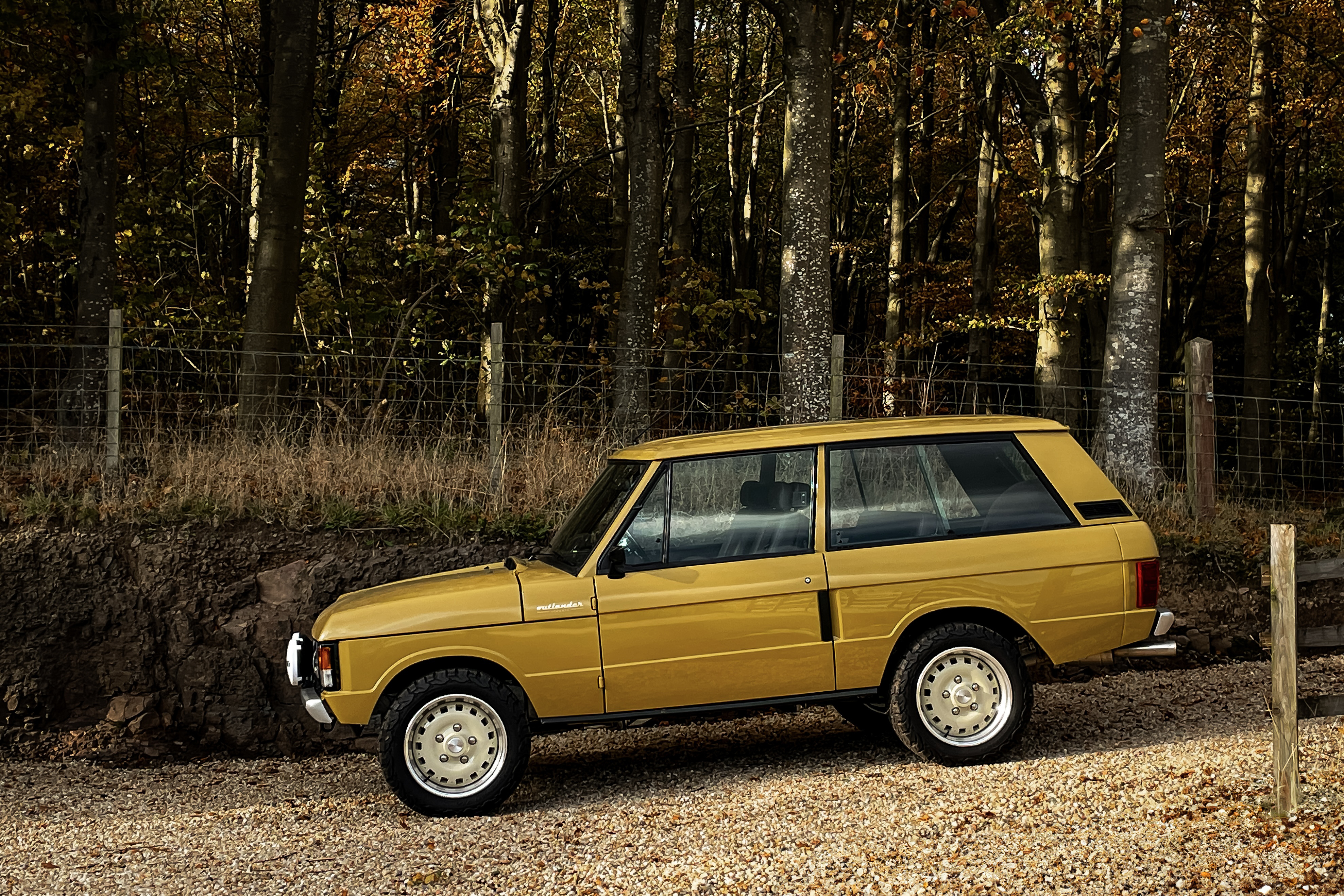 1980 Range Rover Classic 2 Door 'Outlander' for sale by auction in ...