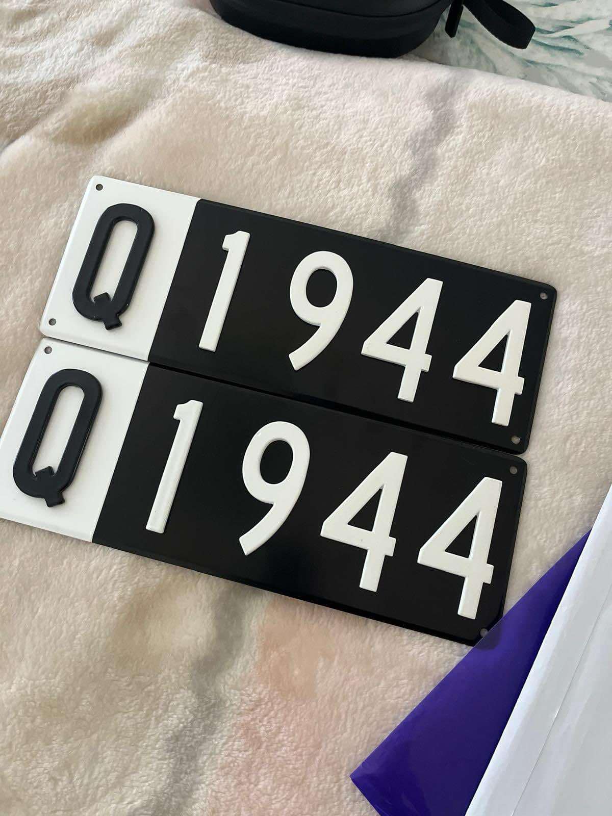 'Q1944' - Queensland Heritage Number Plate for sale by auction in ...