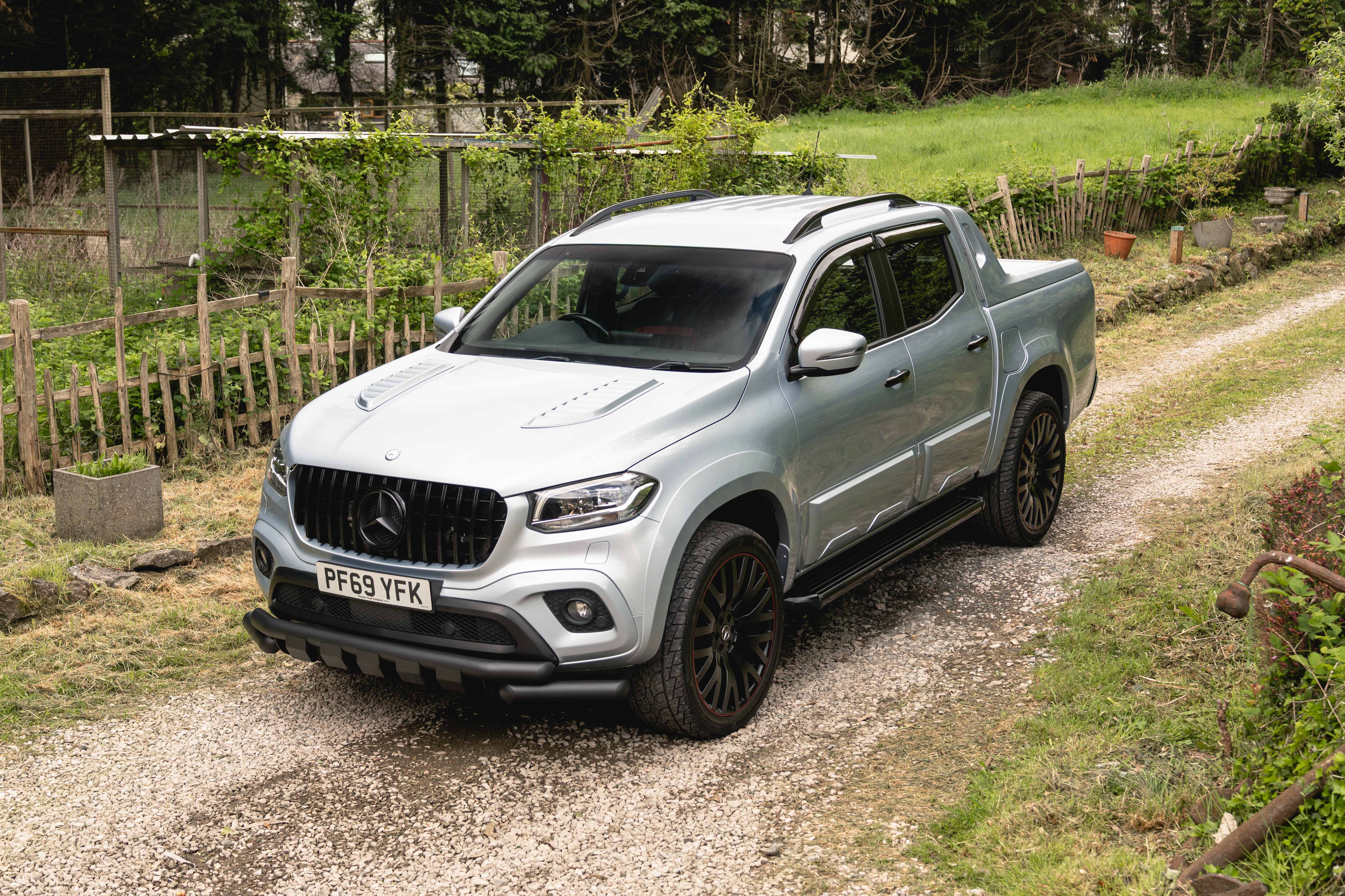 2020 Mercedes-Benz (W470) X250d Progressive 4MATIC - Chelsea Truck ...