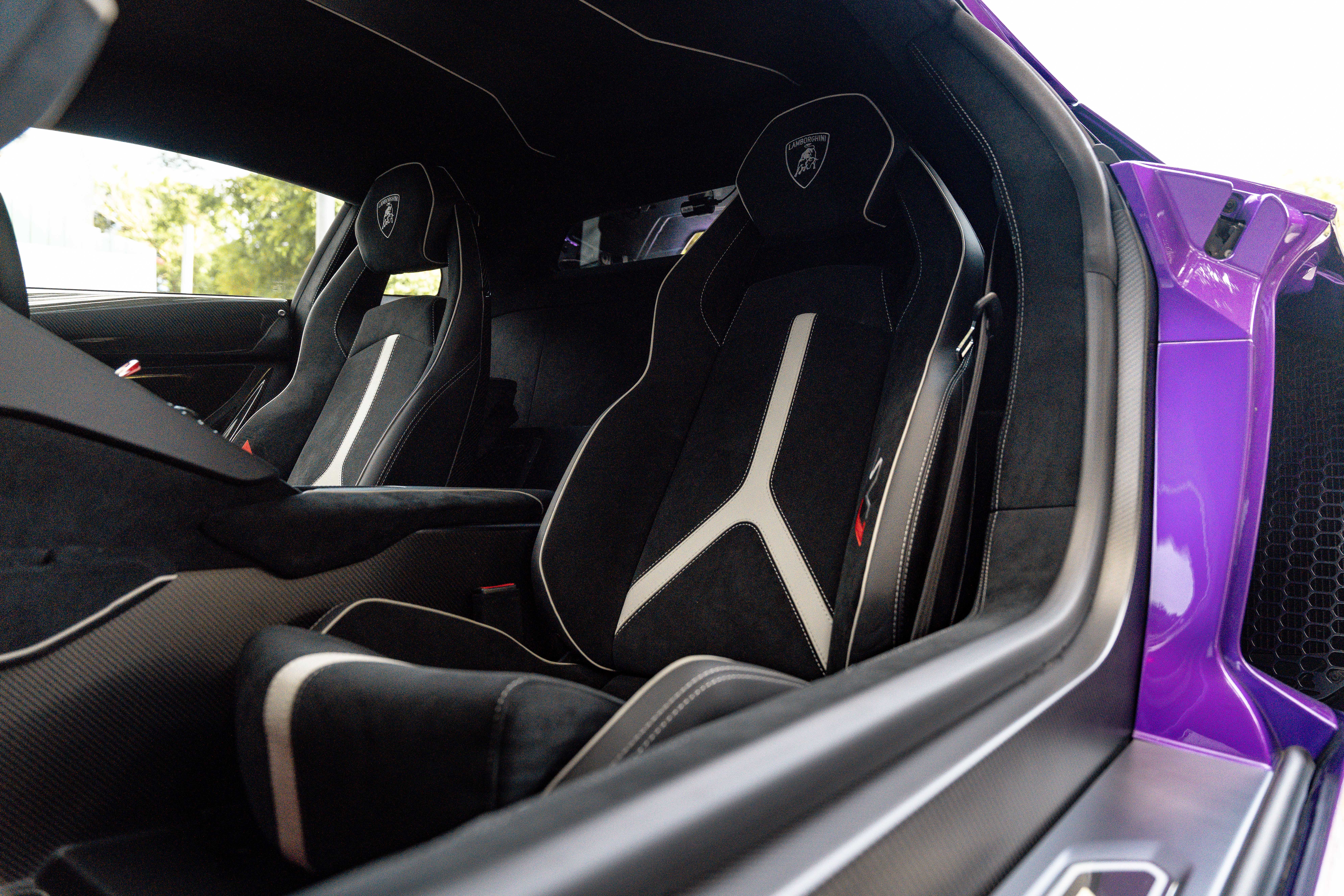 Novo Lamborghini Veneno Interior