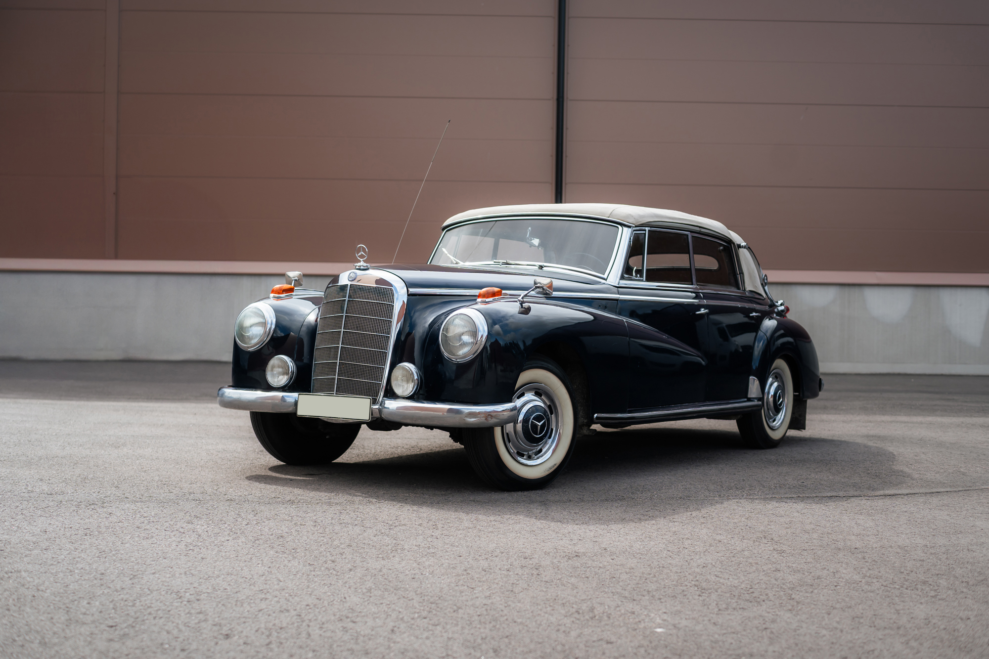 1951 Mercedes-Benz (W186) 300C Cabriolet 'Adenauer' for sale by auction ...