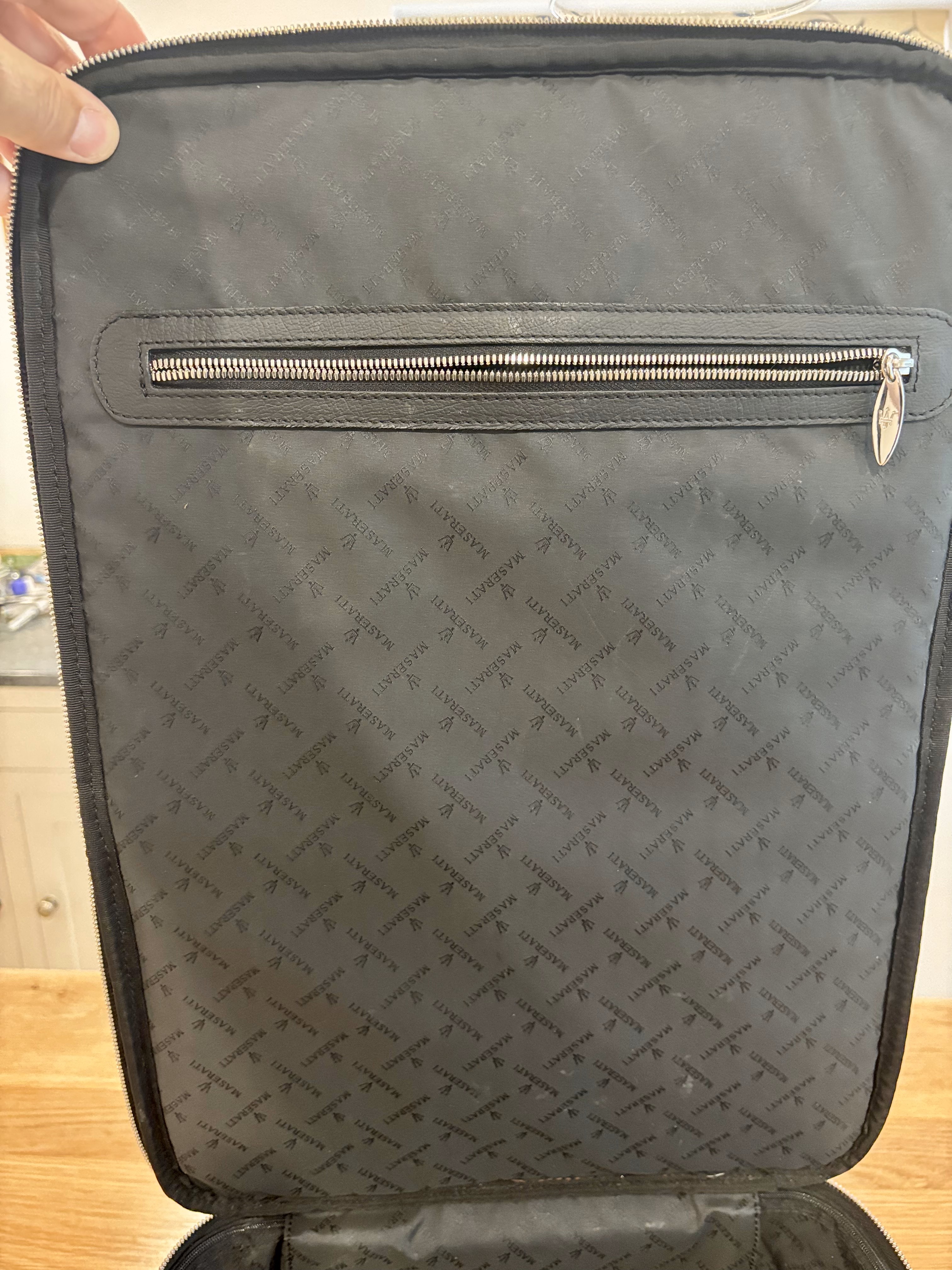 Maserati Quattroporte Luggage Set for sale by auction in Devon, United ...