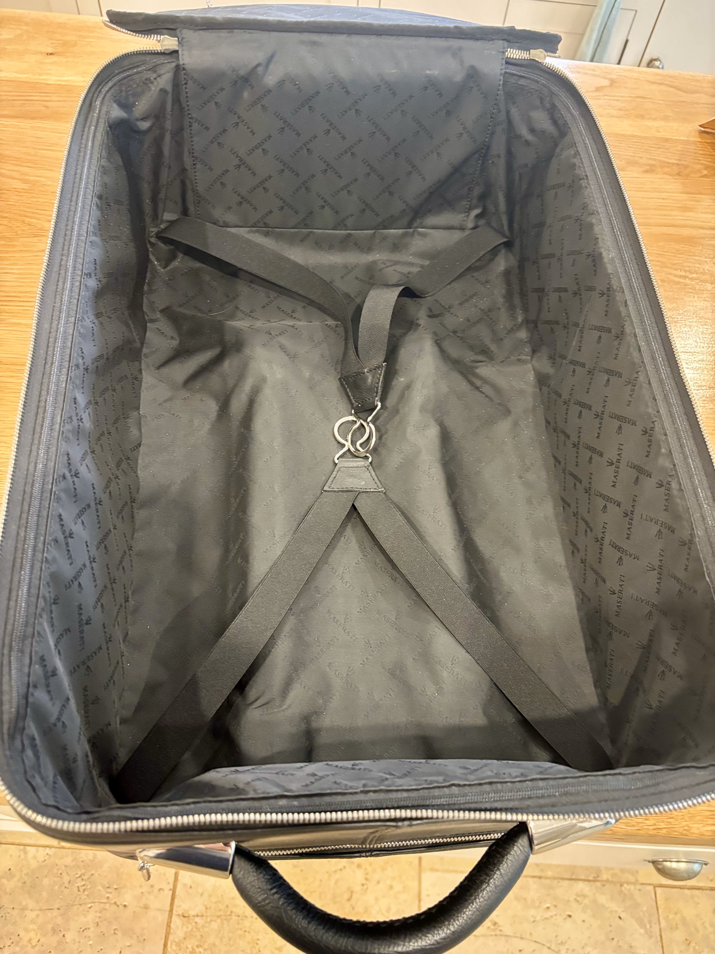 Maserati Quattroporte Luggage Set for sale by auction in Devon, United ...