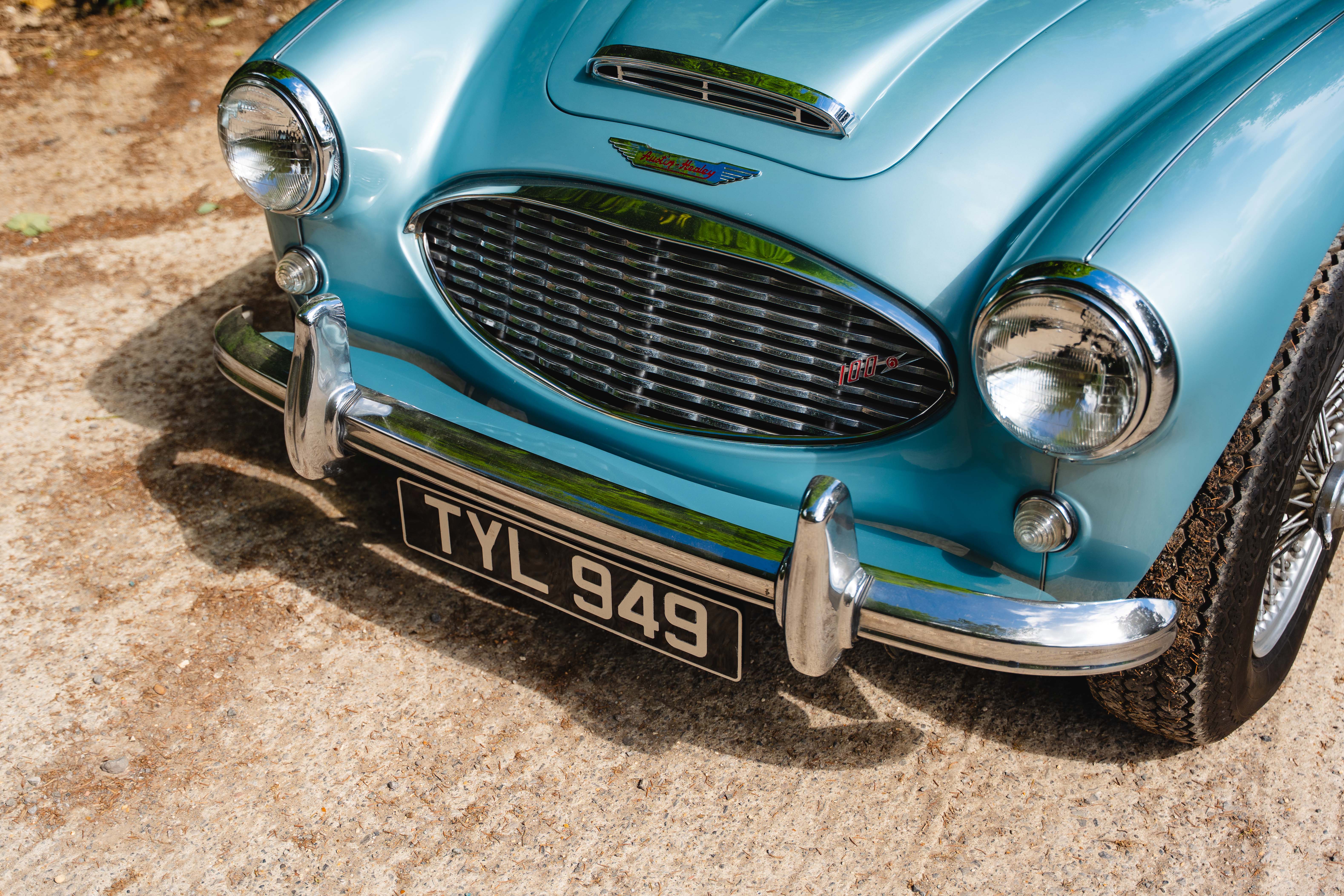 1957 Austin Healey 100/6 (BN4) for sale by auction in Albury, Surrey ...