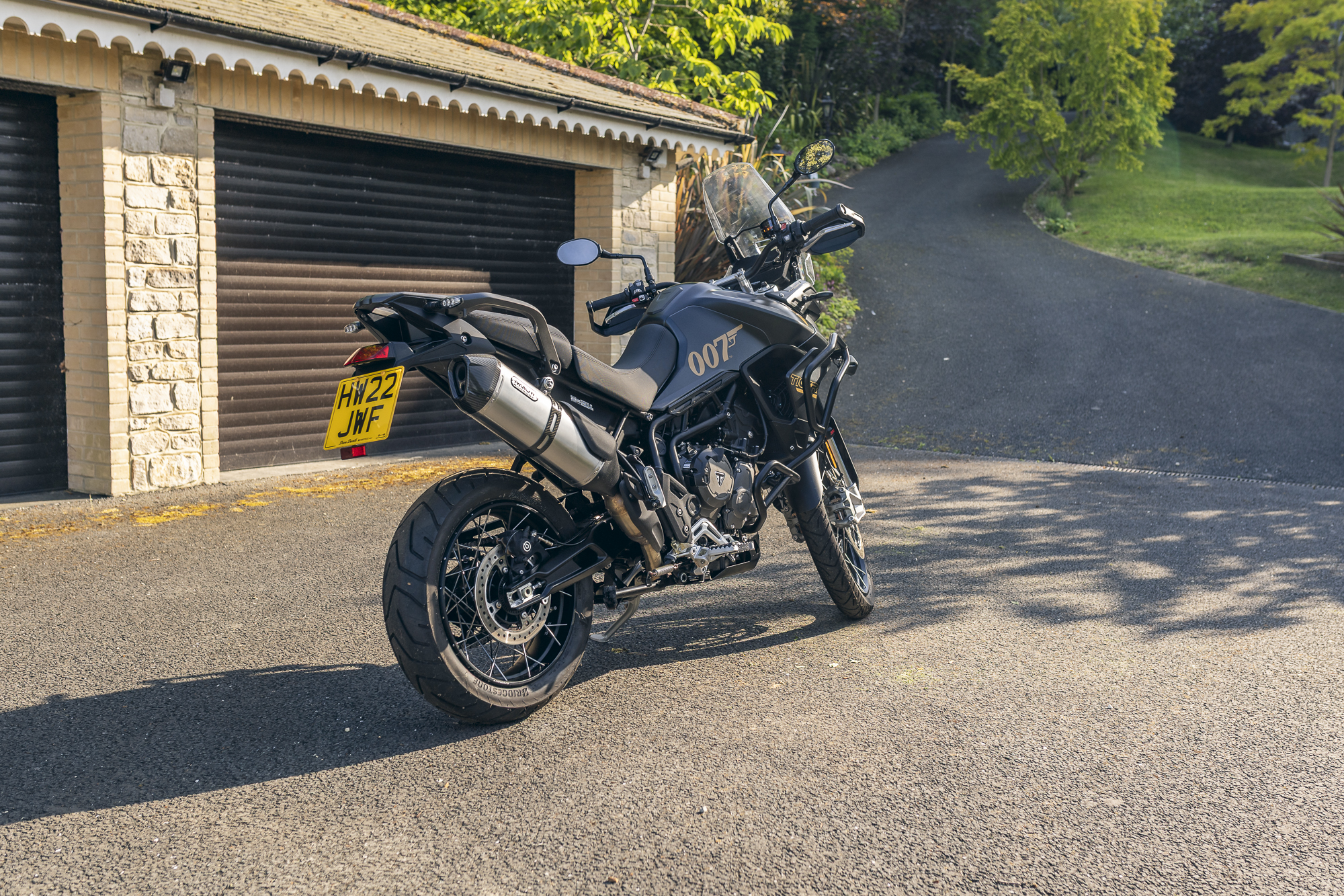 2022 Triumph Tiger 900 - Bond Edition - 454 Miles for sale by auction ...