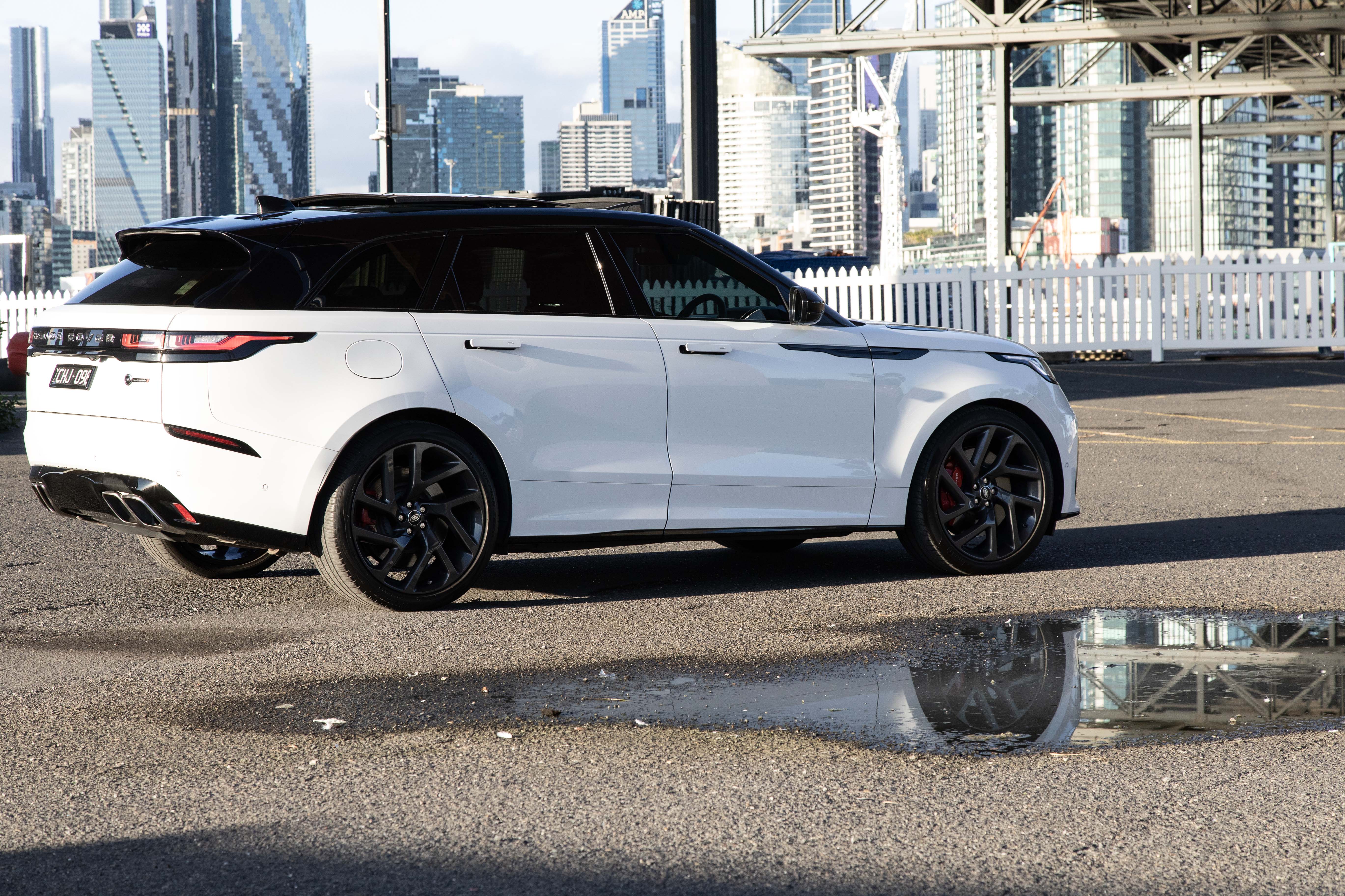 2019 Range Rover Velar SV Autobiography for sale by auction in Brighton ...