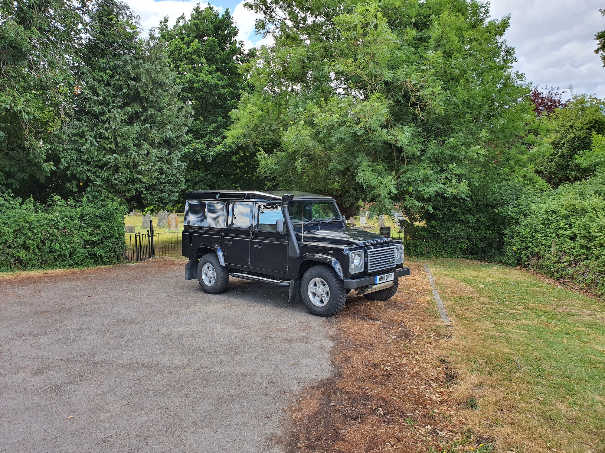 2011 LAND ROVER DEFENDER 110 XS UTILITY WAGON for sale by auction in ...