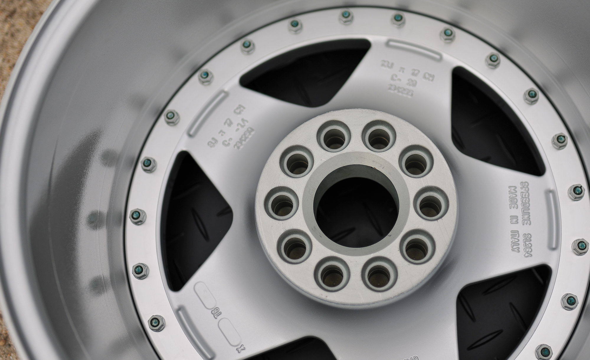 FERRARI F40 WHEELS - SET OF NEW ALLOY WHEELS for sale by auction in ...