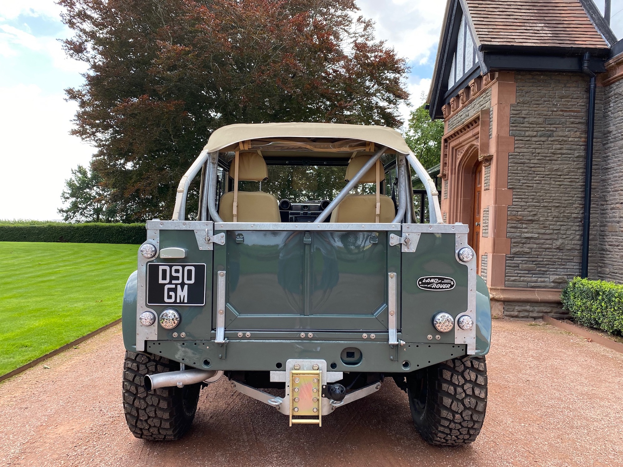 2010 LAND ROVER DEFENDER 90 'OUTLANDER' for sale by auction in Cardiff ...