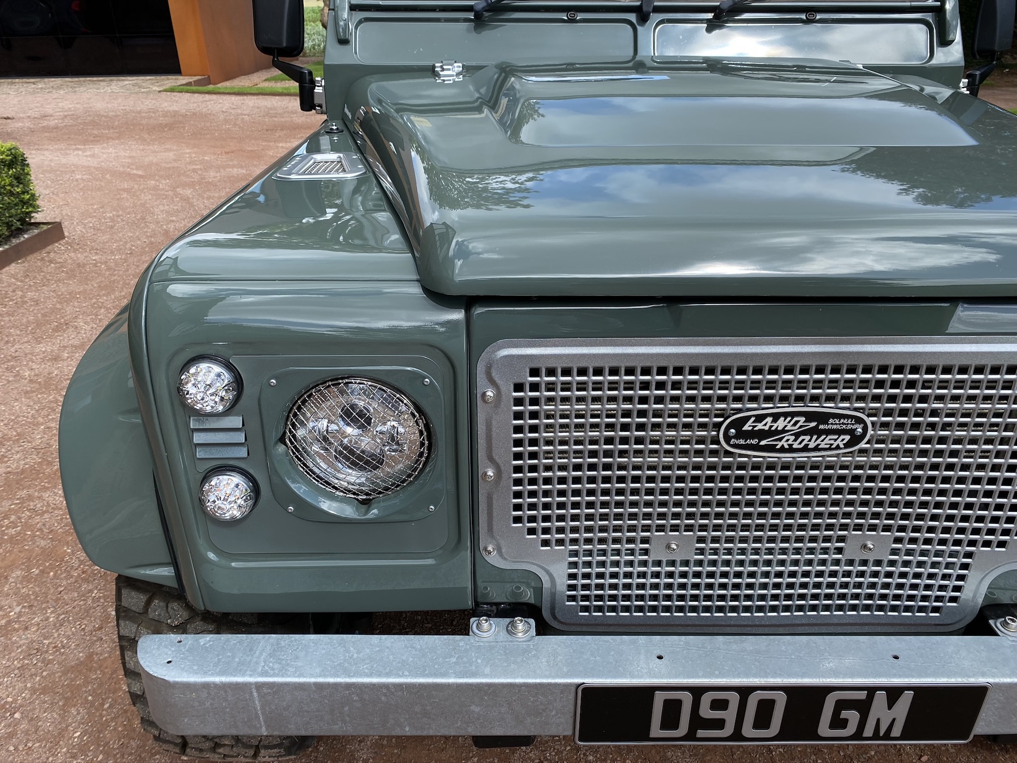 2010 LAND ROVER DEFENDER 90 'OUTLANDER' for sale by auction in Cardiff ...