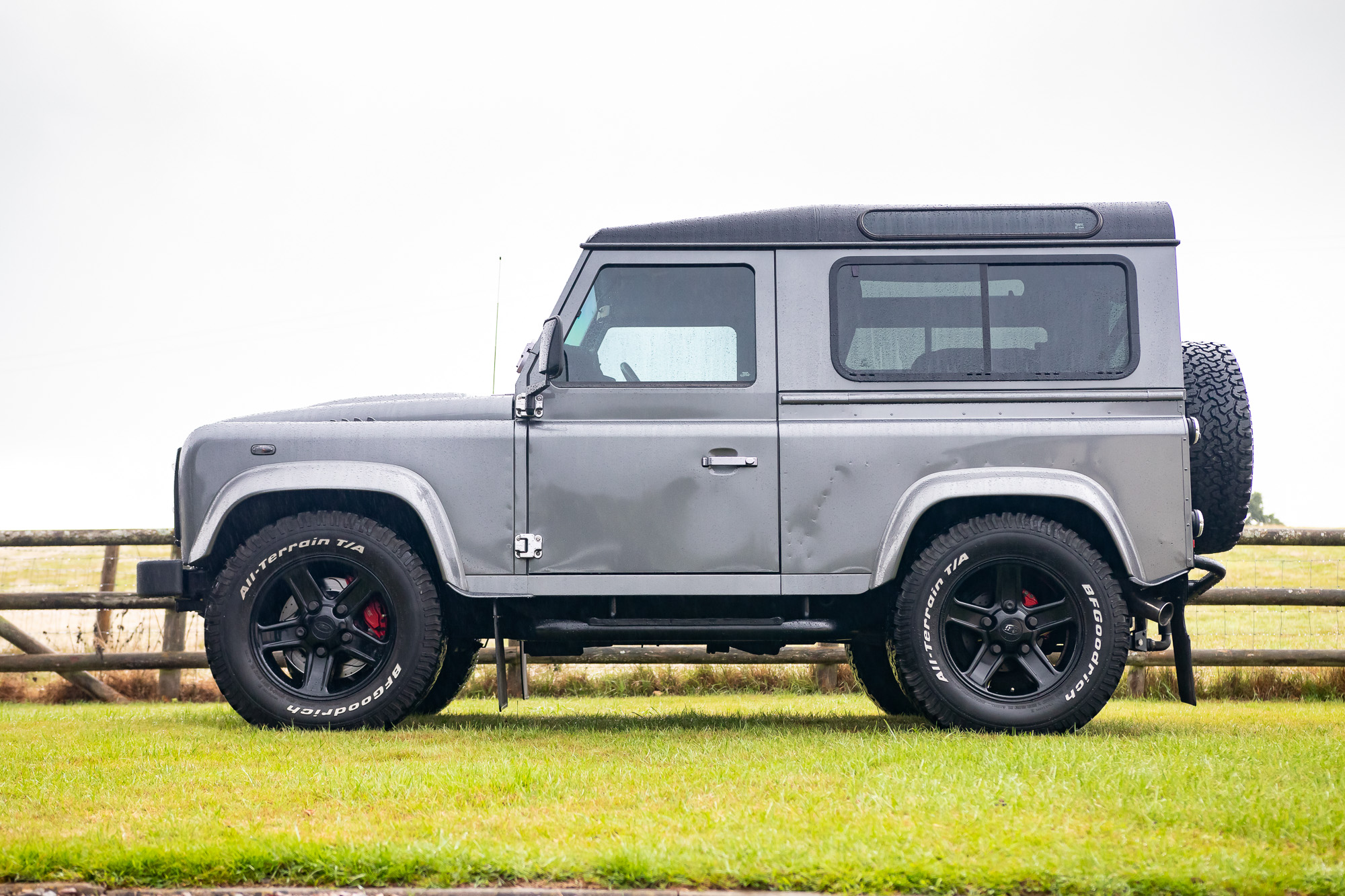 2013 LAND ROVER DEFENDER 90 XS for sale by auction in Bewdley ...