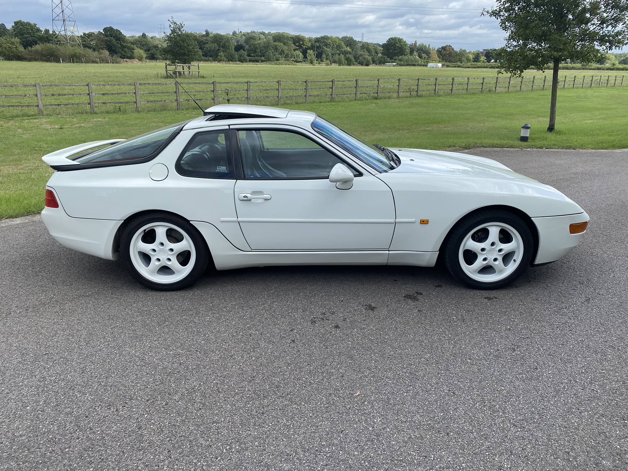 1992 PORSCHE 968 COUPE for sale by auction in West Byfleet, Surrey ...