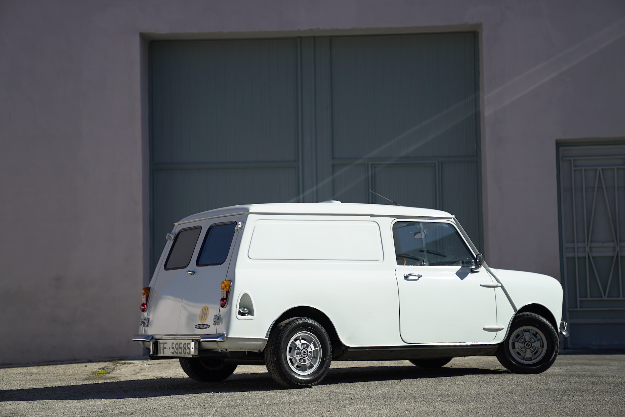 1969 AUSTIN MINI VAN - LHD for sale by auction in El Campello, Alicante ...
