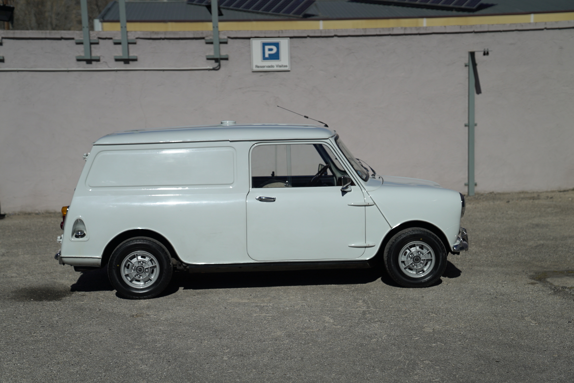 1969 AUSTIN MINI VAN - LHD for sale by auction in El Campello, Alicante ...