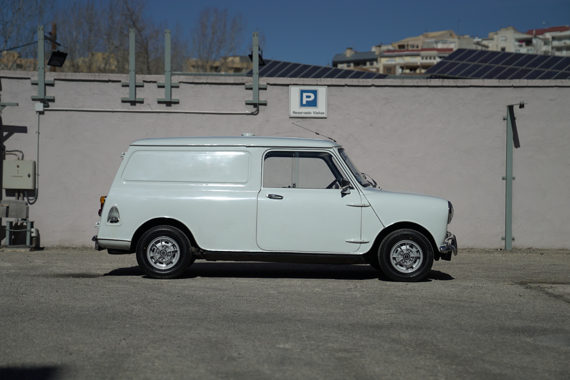 1969 AUSTIN MINI VAN - LHD for sale by auction in El Campello, Alicante ...