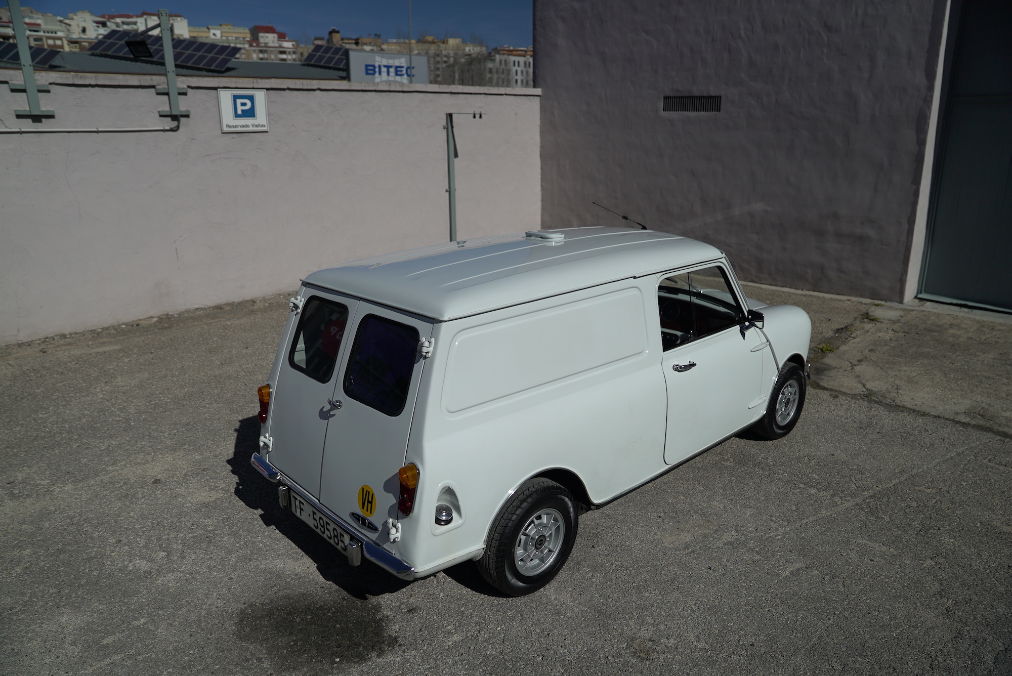 1969 AUSTIN MINI VAN - LHD for sale by auction in El Campello, Alicante ...