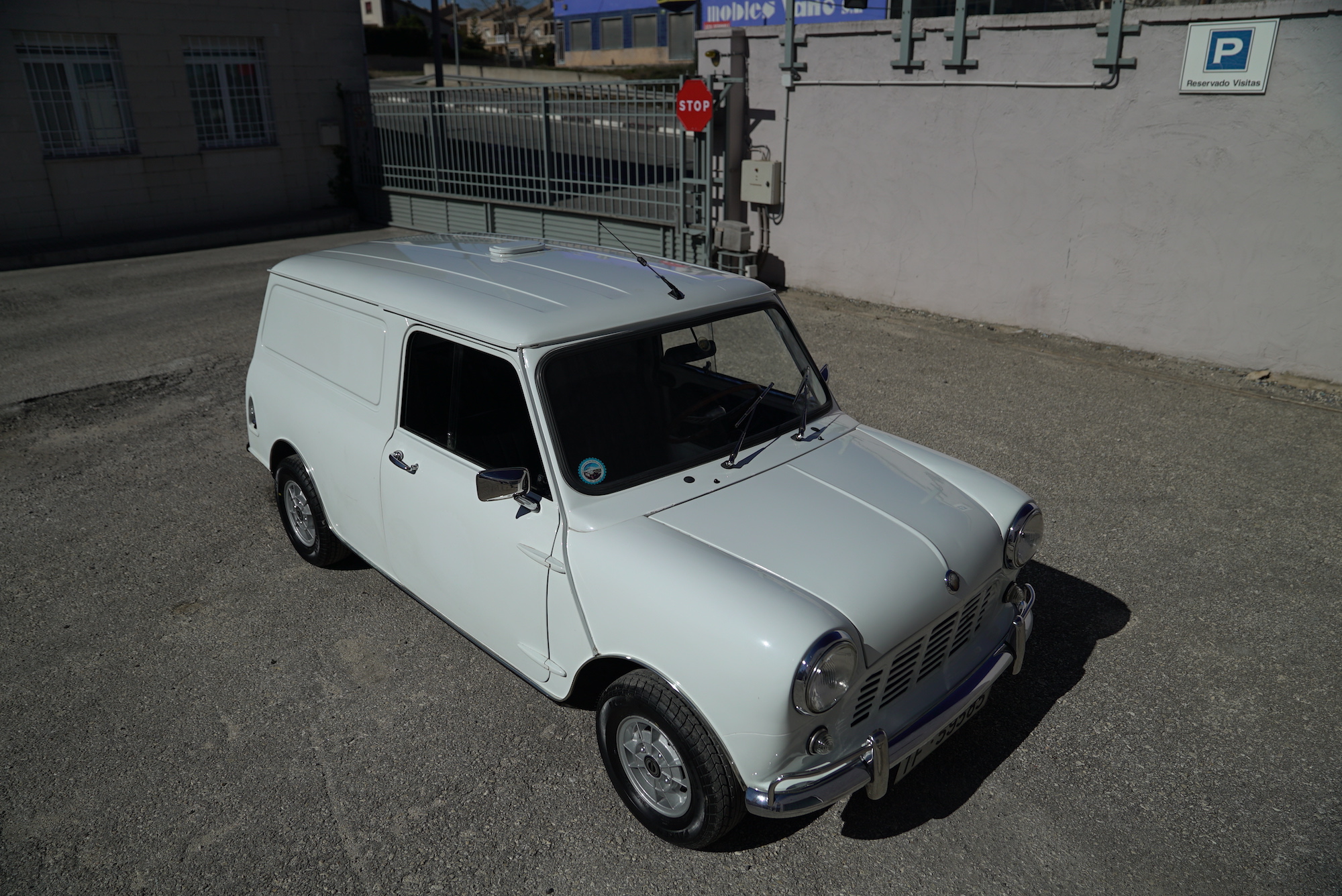 1969 AUSTIN MINI VAN - LHD for sale by auction in El Campello, Alicante ...