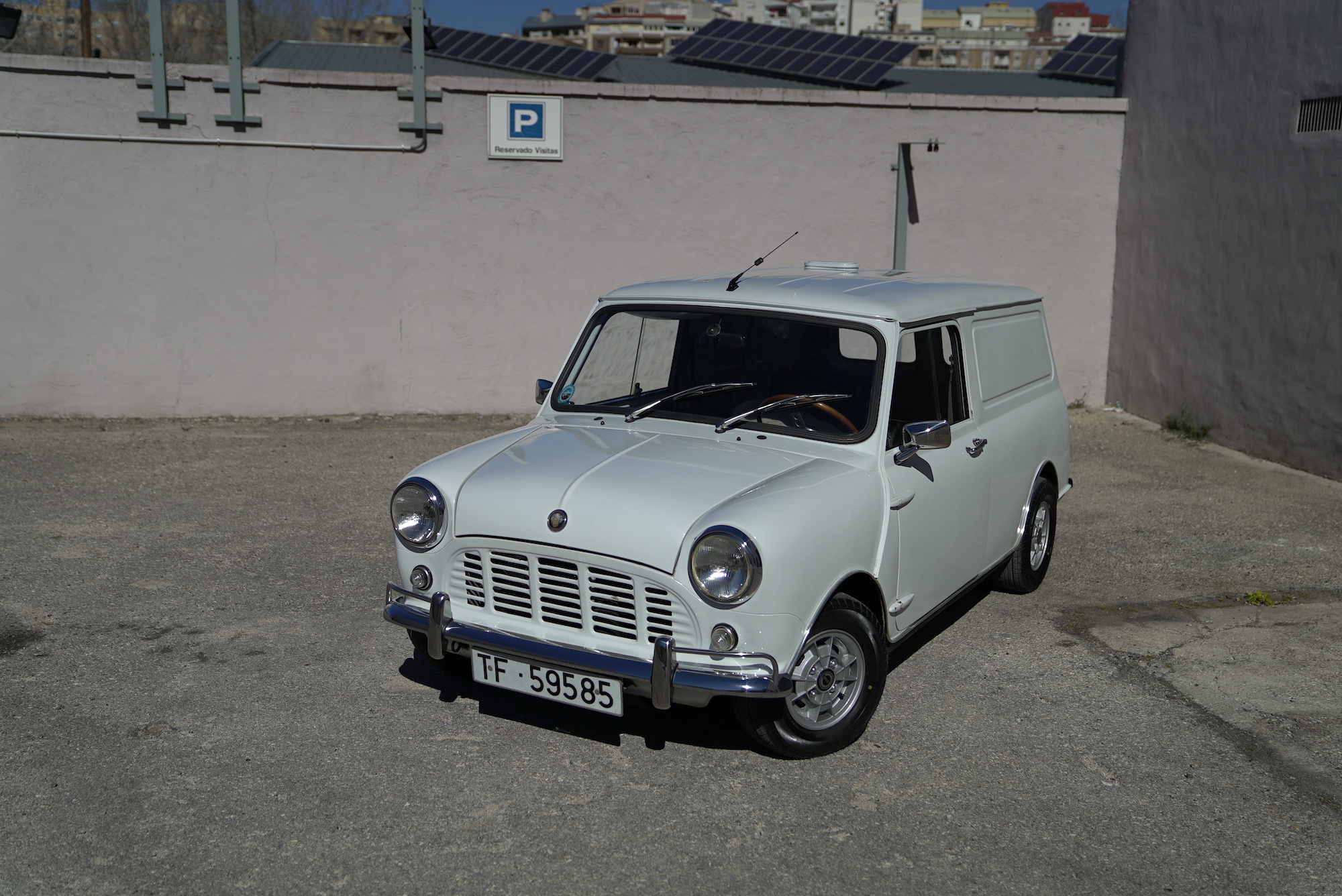 1969 AUSTIN MINI VAN - LHD for sale by auction in El Campello, Alicante ...