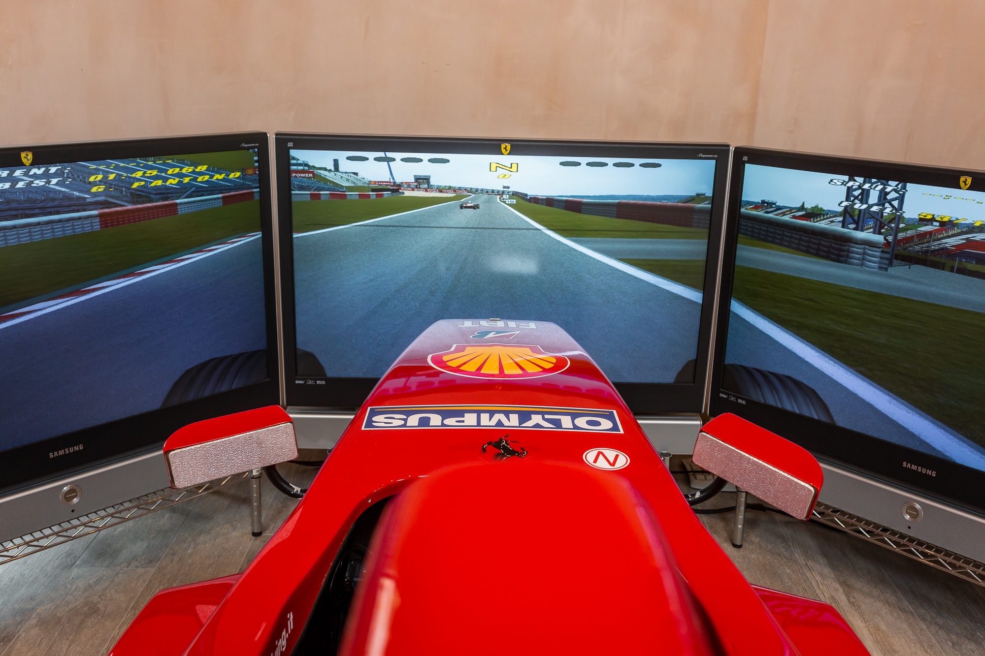 ARC-TEAM FERRARI F1 DRIVING SIMULATOR for sale by auction in , United ...