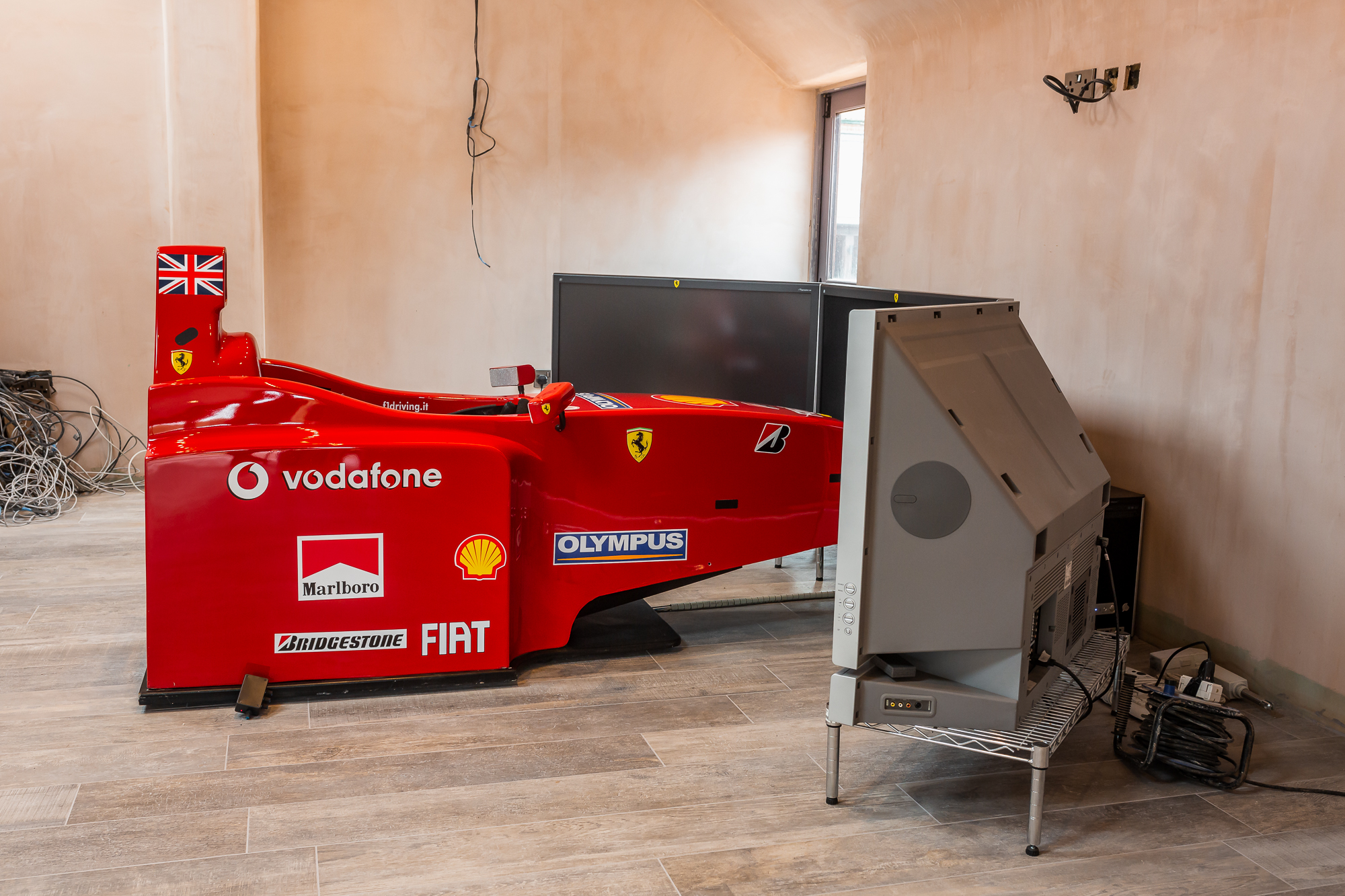 ARC-TEAM FERRARI F1 DRIVING SIMULATOR for sale by auction in , United ...