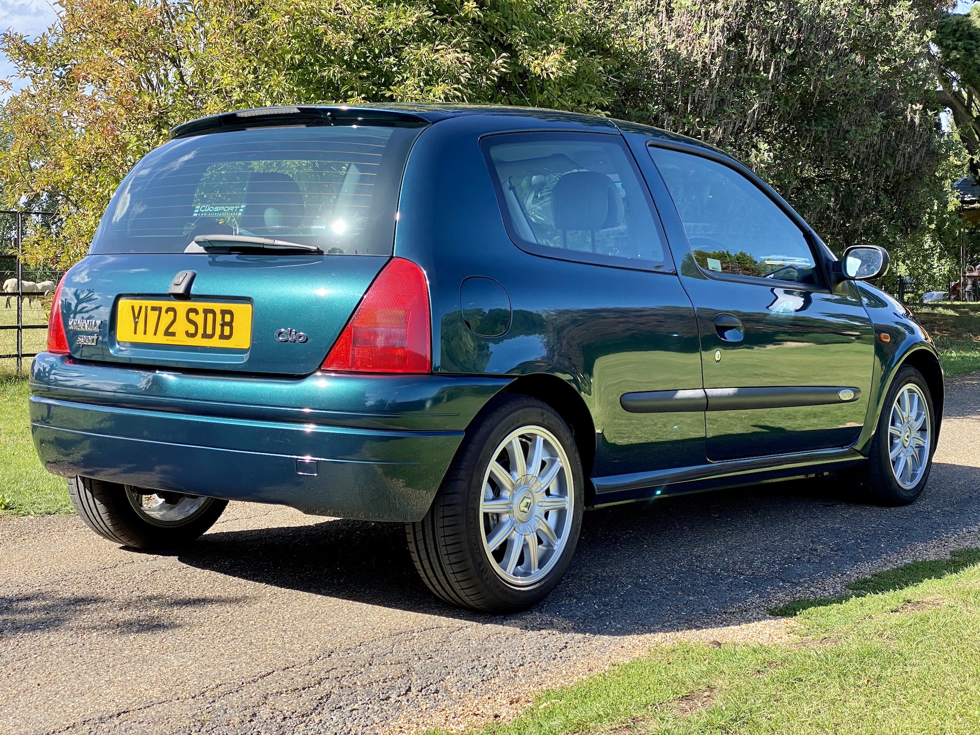 2001 RENAULTSPORT CLIO 172 EXCLUSIVE for sale in Nottingham, United Kingdom