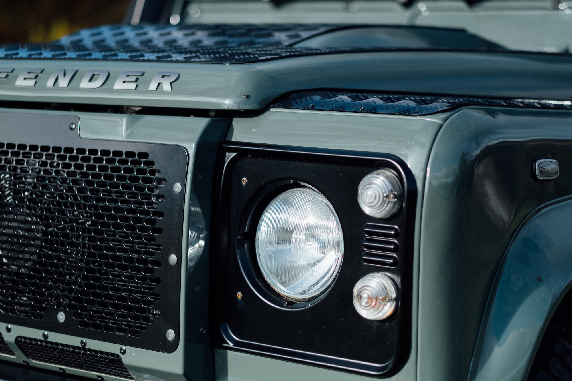 2014 LAND ROVER DEFENDER 110 XS DOUBLE CAB for sale by auction in ...