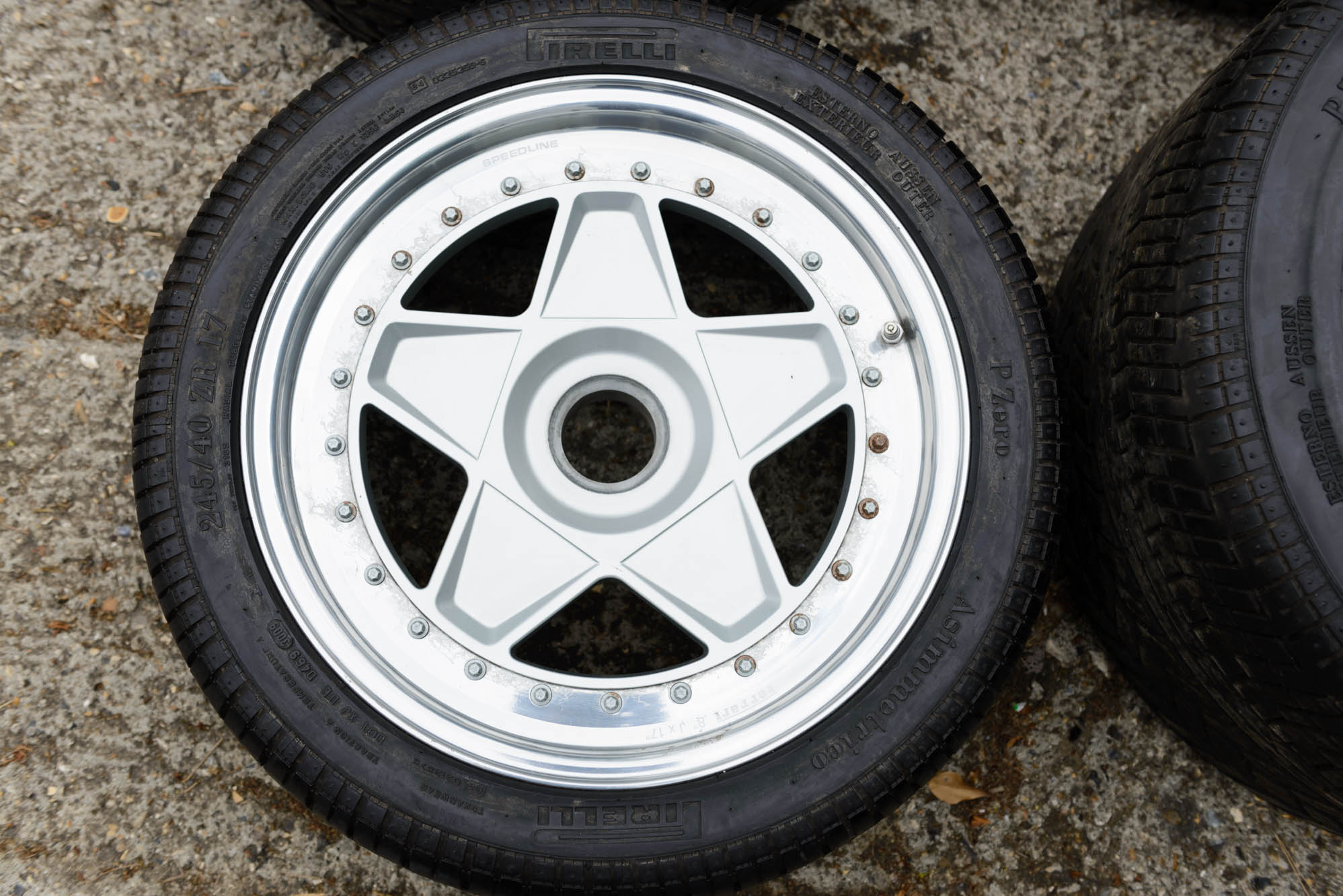 FERRARI F40 - ORIGINAL WHEELS AND TYRES for sale by auction in , United ...